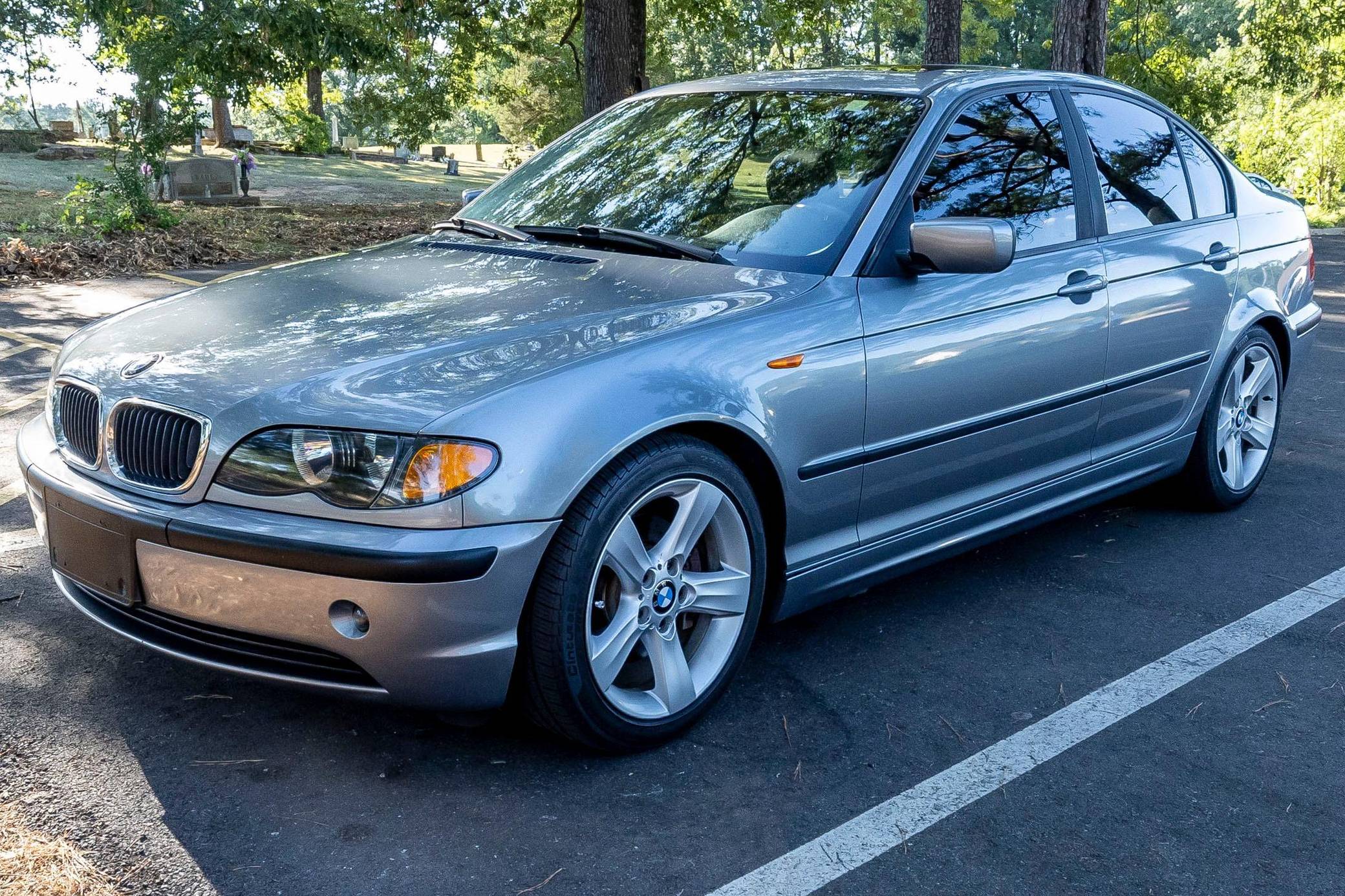 2005 BMW 325i Sedan VIN: WBAEV334X5KL63728 for Sale - Cars & Bids