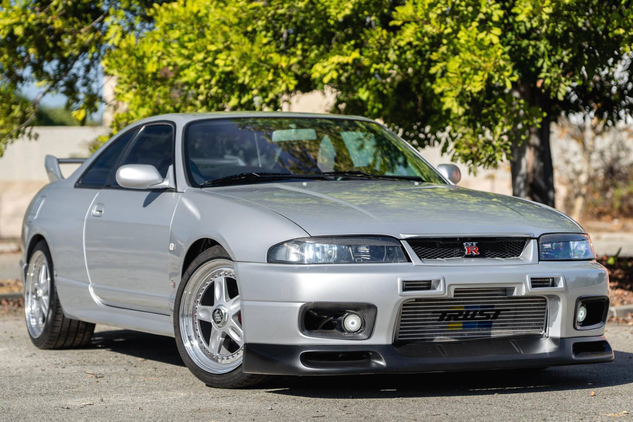 1995 Nissan Skyline GT-R V-Spec VIN: BCNR33004137 for Sale - Cars & Bids