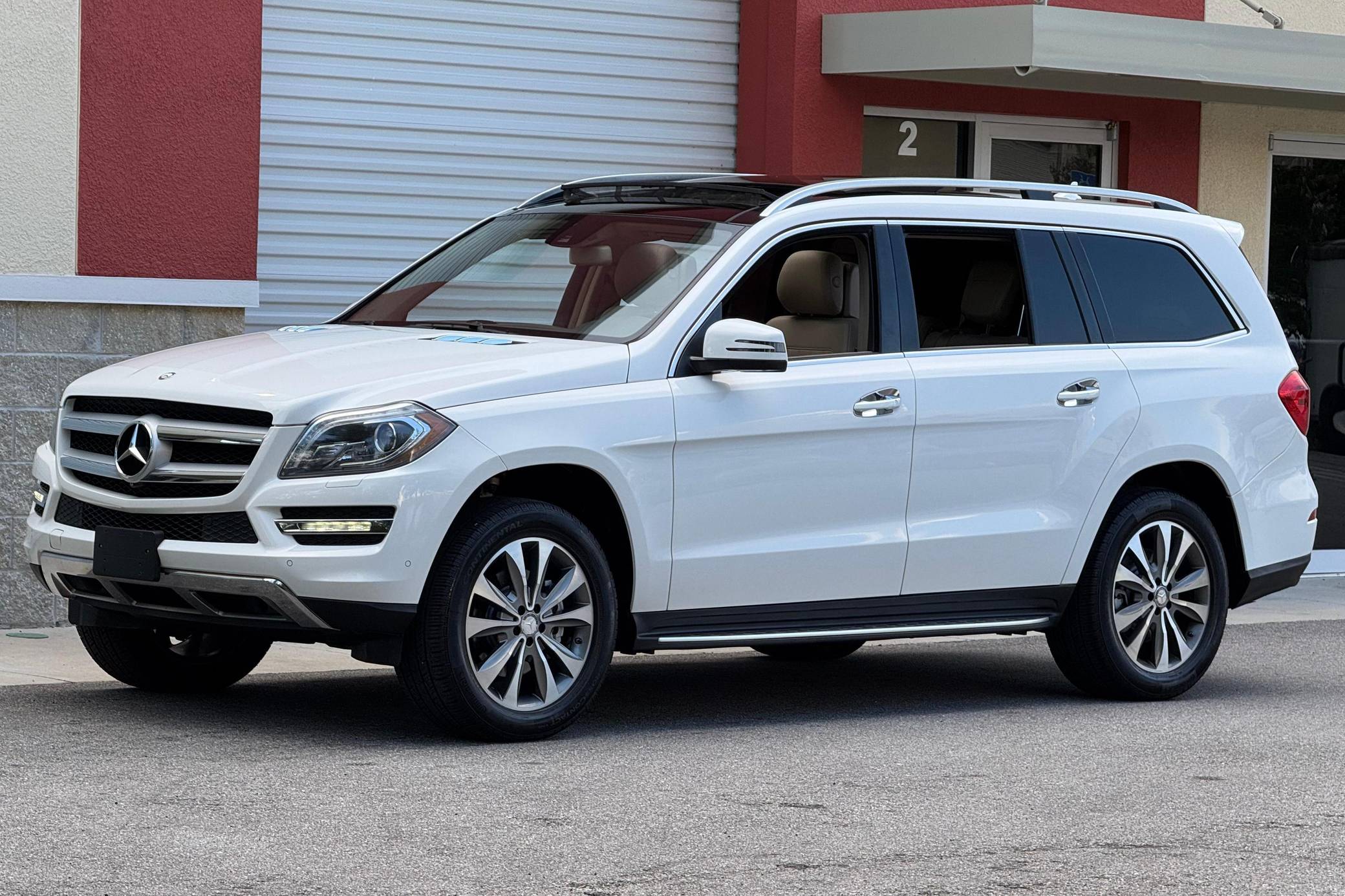 2015 Mercedes-Benz GL450 VIN: 4JGDF6EE4FA592301 for Sale - Cars & Bids
