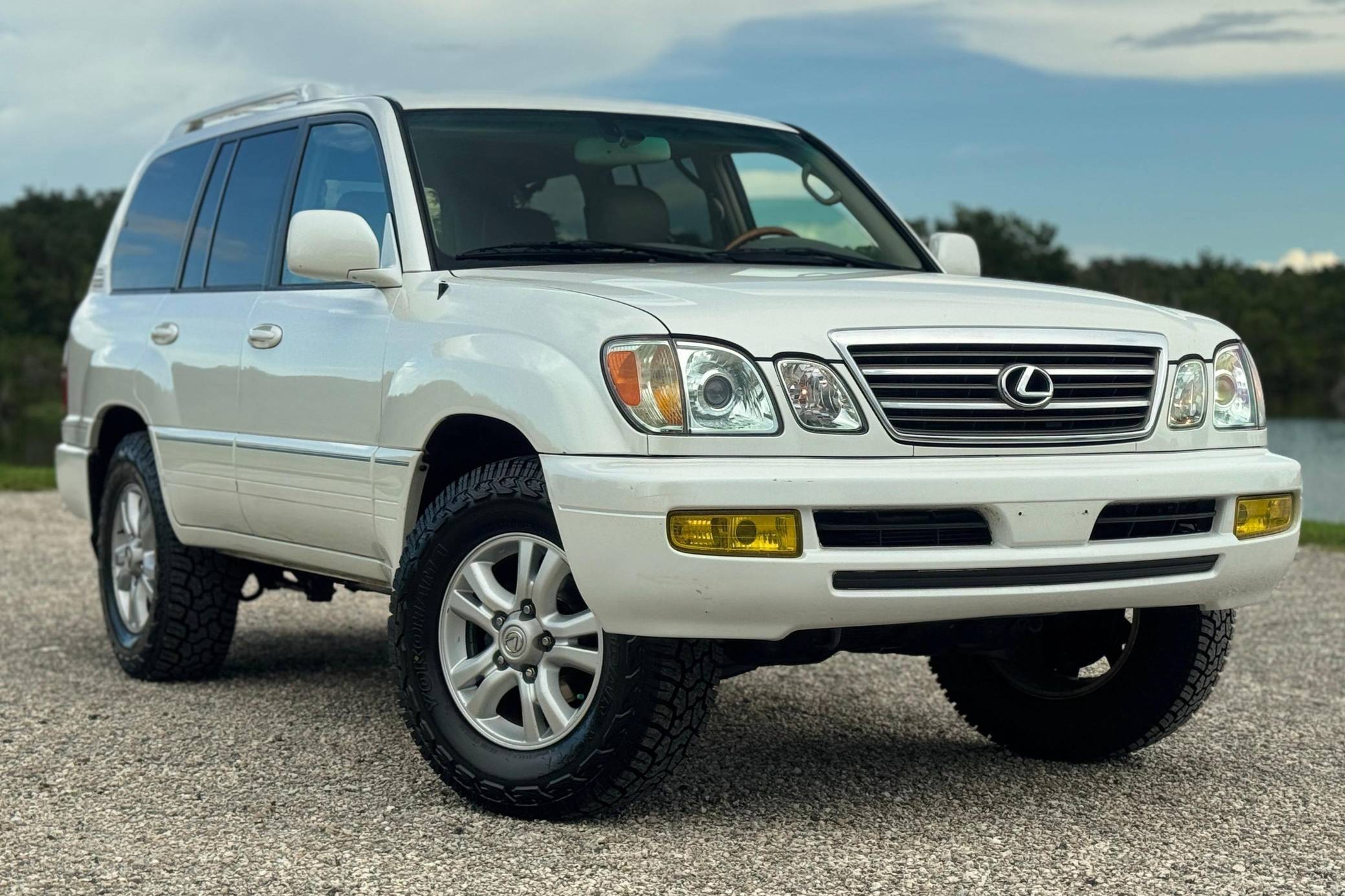 2004 Lexus LX 470 VIN: JTJHT00W143542871 for Sale - Cars & Bids