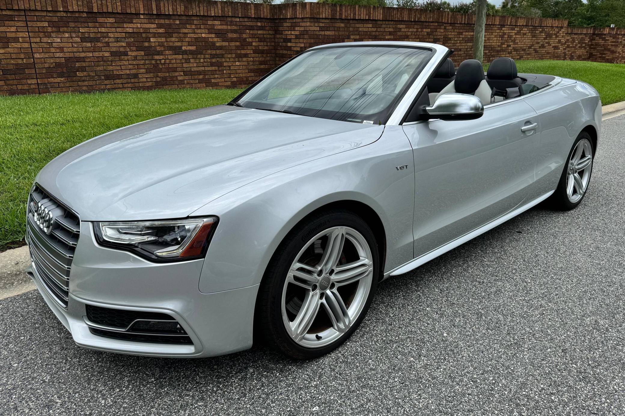 2014 Audi S5 Cabriolet VIN: WAUCGAFH1EN010684 for Sale - Cars & Bids