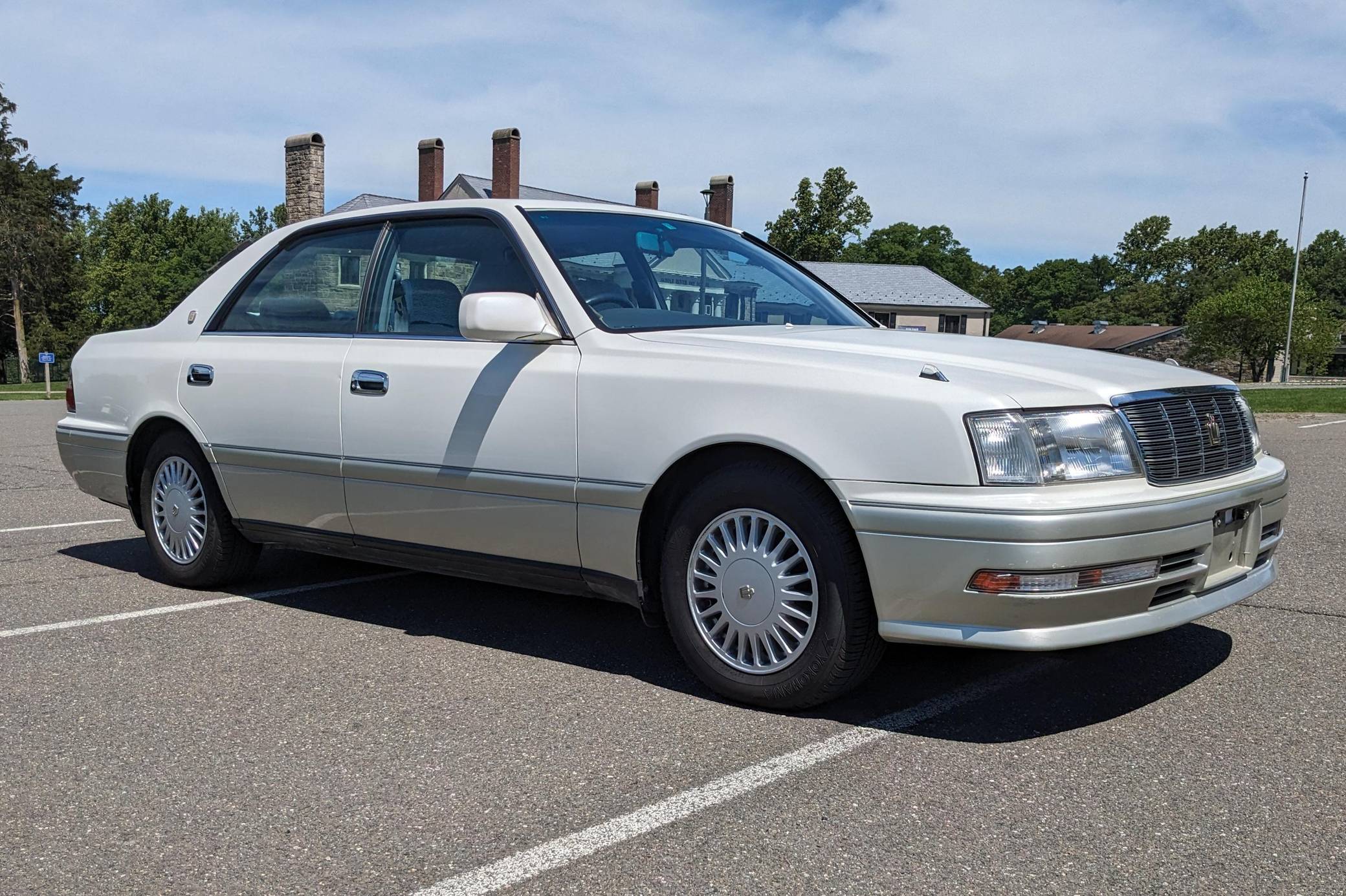 Toyota Crown Royal Saloon Supercharged