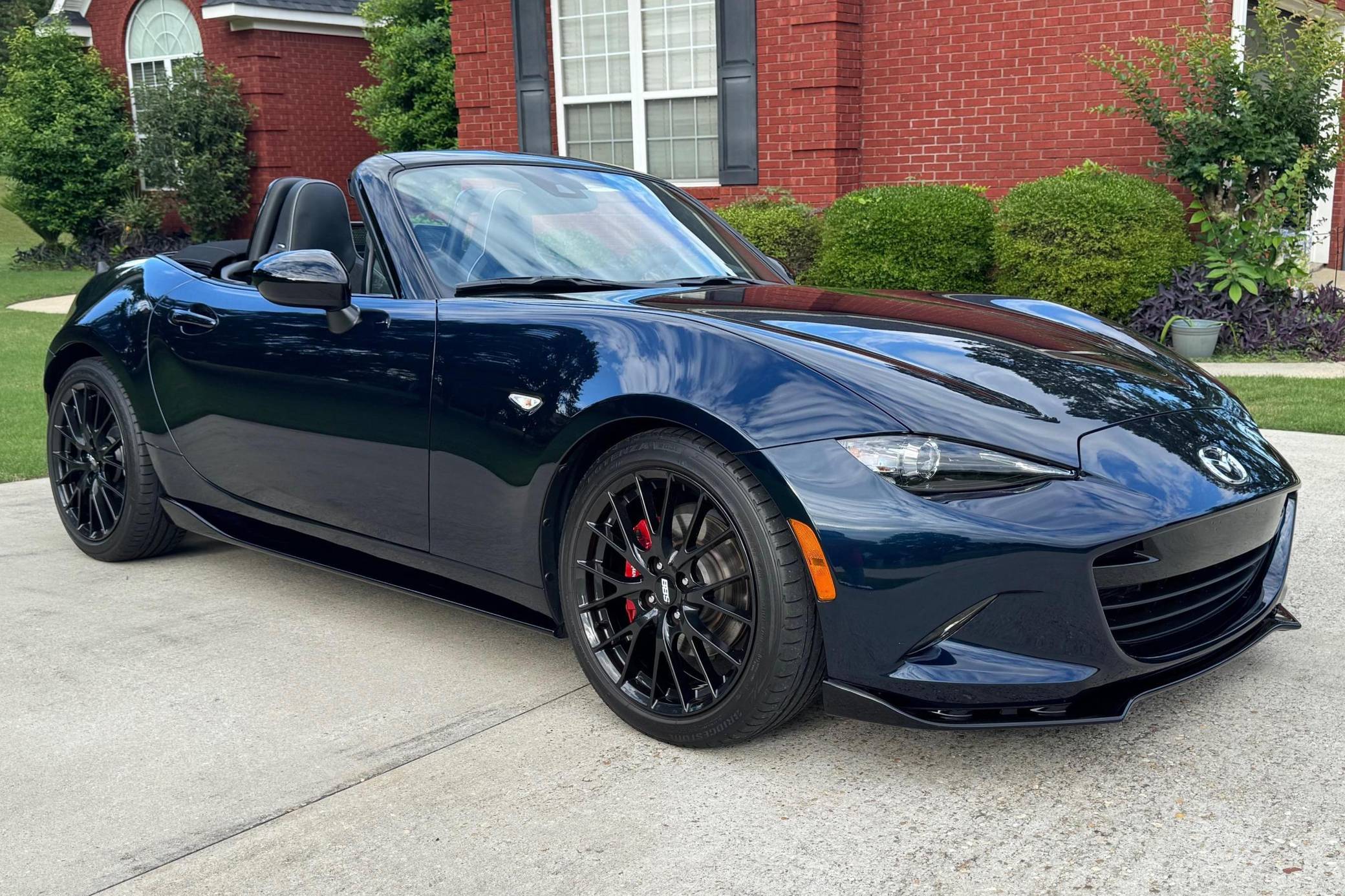 2023 Mazda MX-5 Miata Club VIN: JM1NDAC74P0550482 for Sale - Cars & Bids