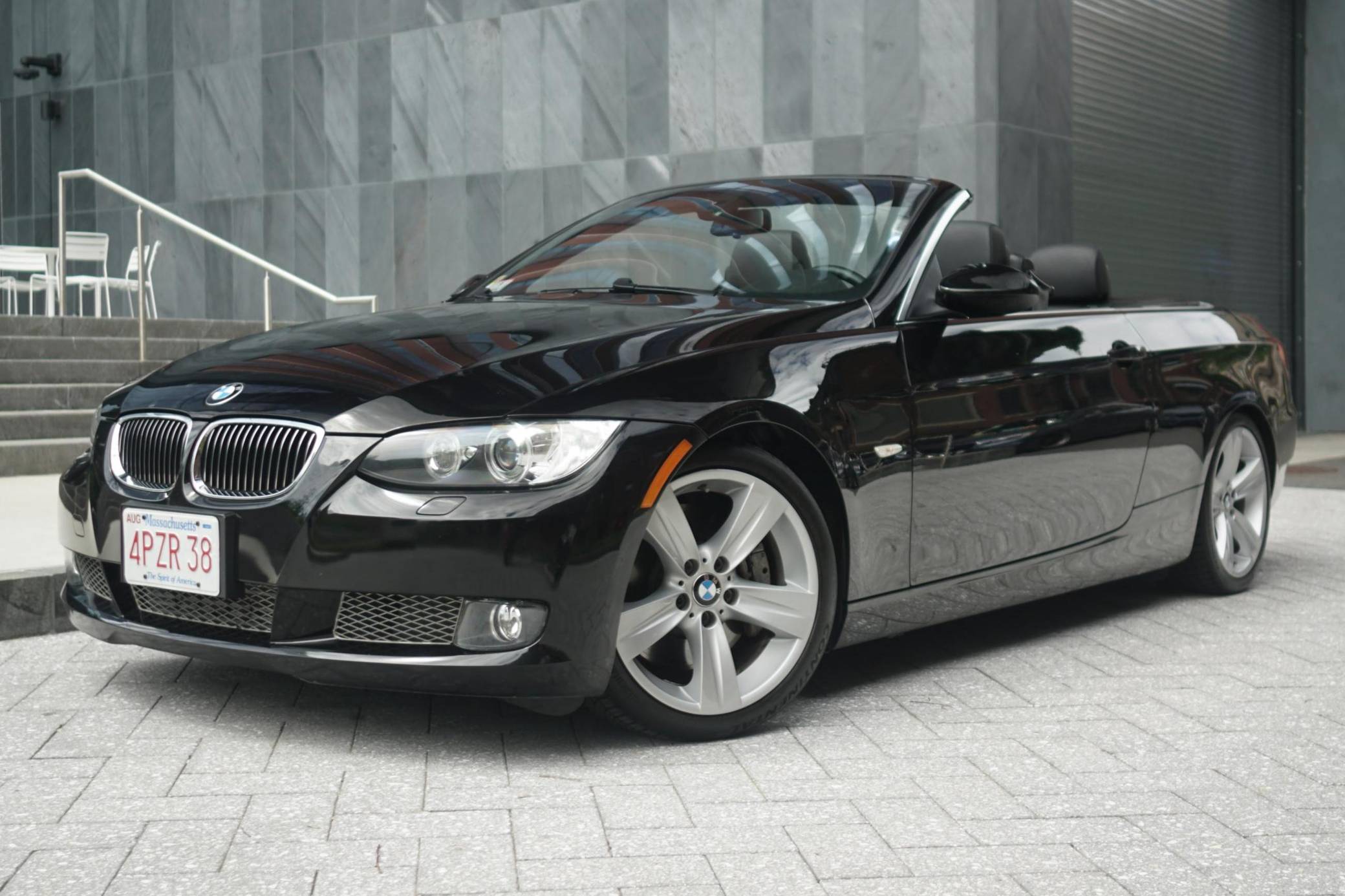 2009 BMW 335i Convertible VIN: WBAWL73529PX44881 for Sale - Cars & Bids