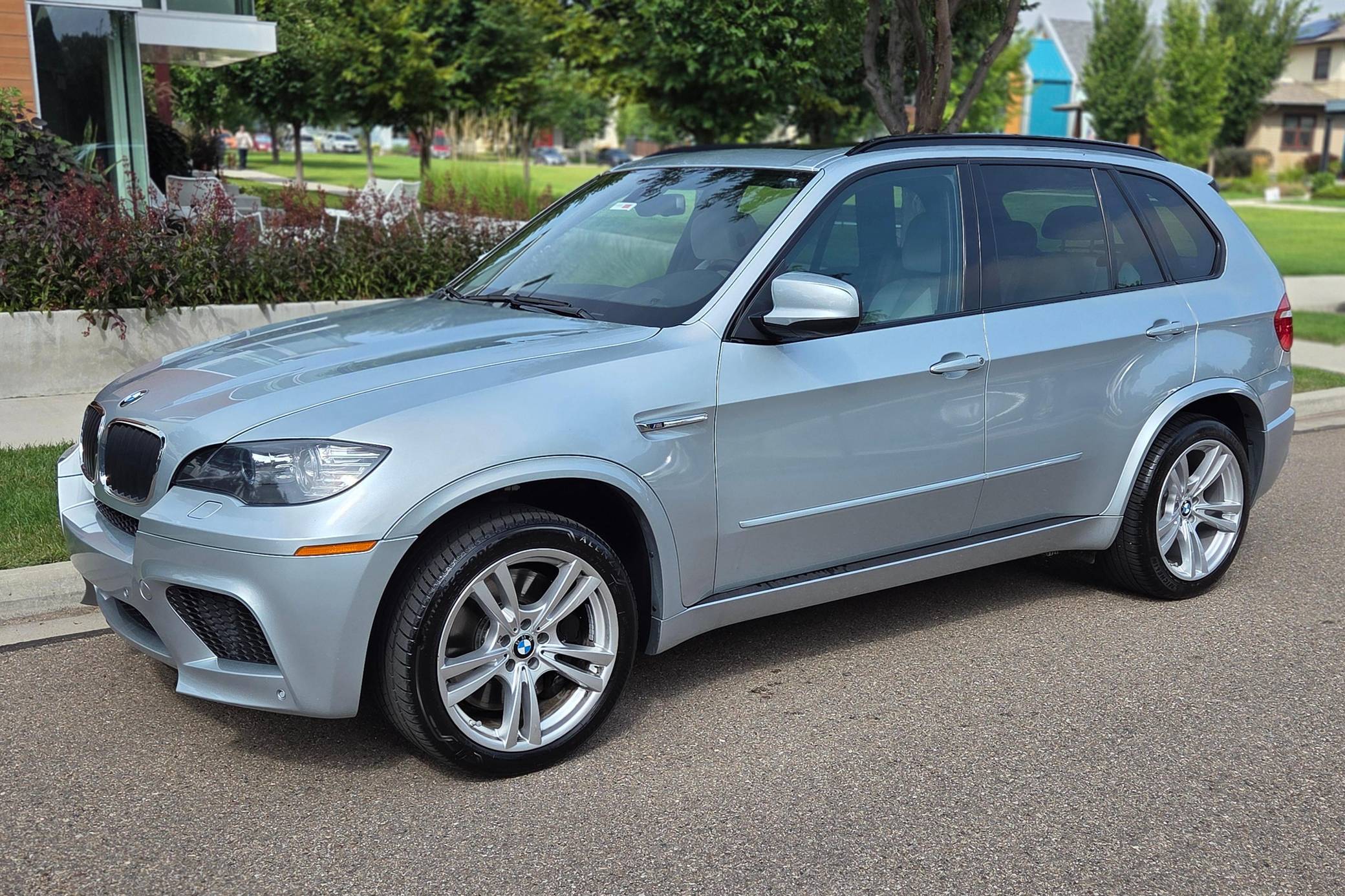2010 BMW X5 M VIN: 5YMGY0C58ALK25112 for Sale - Cars & Bids