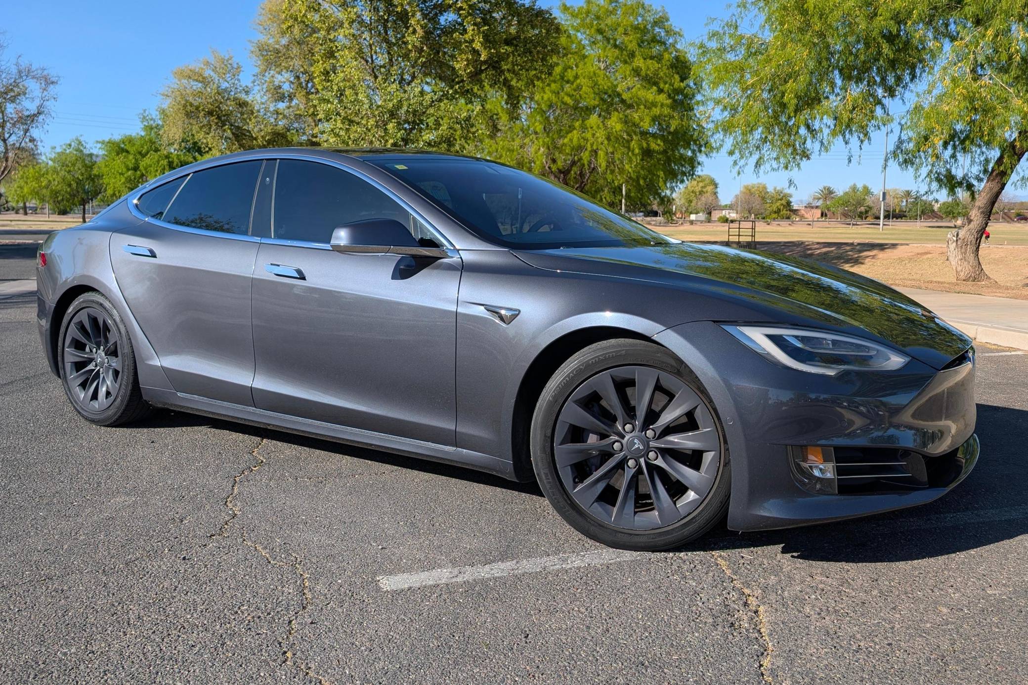 Tesla Models 75d