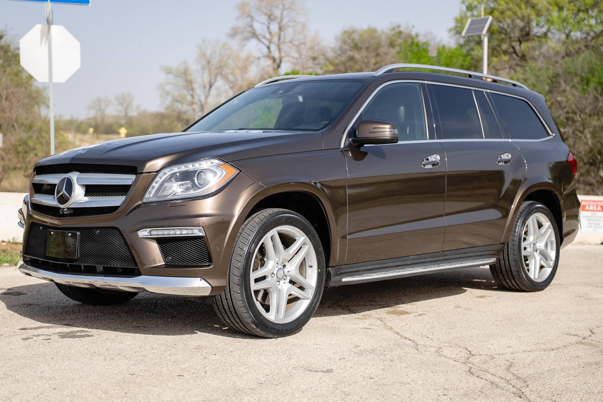 2014 Mercedes-Benz GL550 VIN: 4JGDF7DE8EA412212 for Sale - Cars & Bids