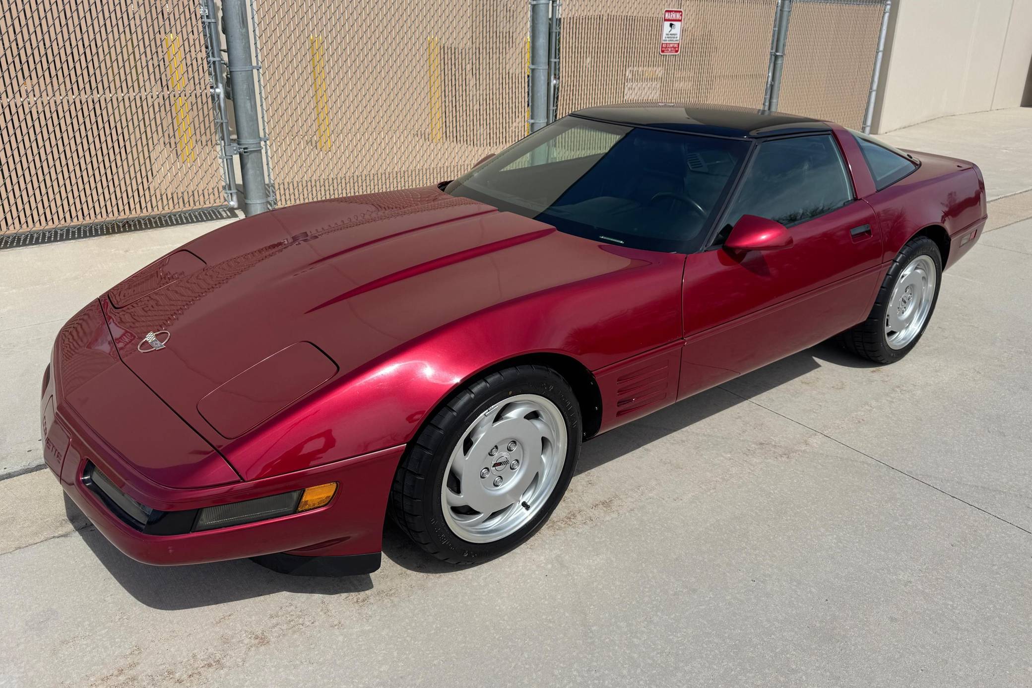 1992 Chevrolet Corvette Coupe VIN: 1G1YY23P0N5119170 for Sale - Cars & Bids