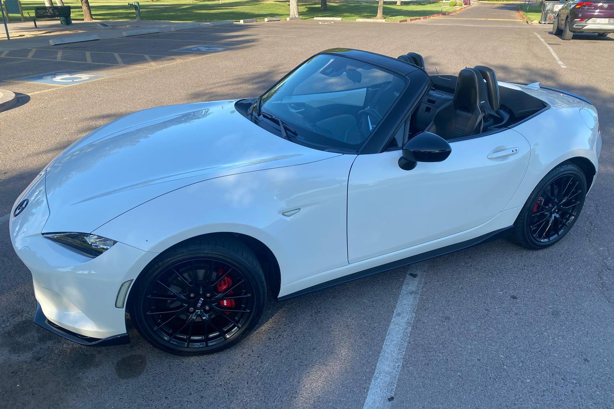 2022 Mazda MX-5 Miata Club VIN: JM1NDAC70N0507867 for Sale - Cars & Bids