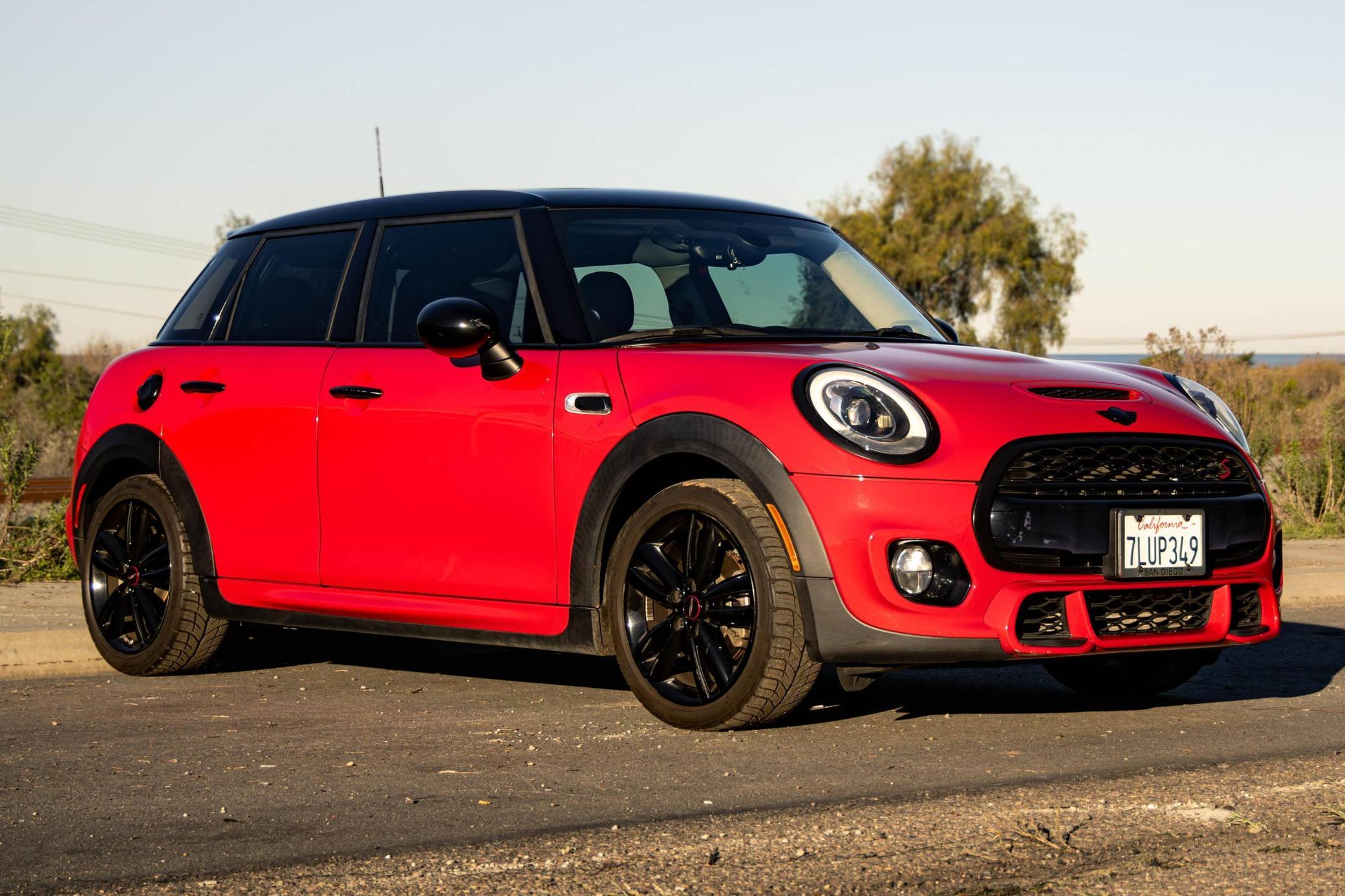 2015 Mini Cooper S Hardtop VIN: WMWXU3C56F2B62319 for Sale - Cars & Bids