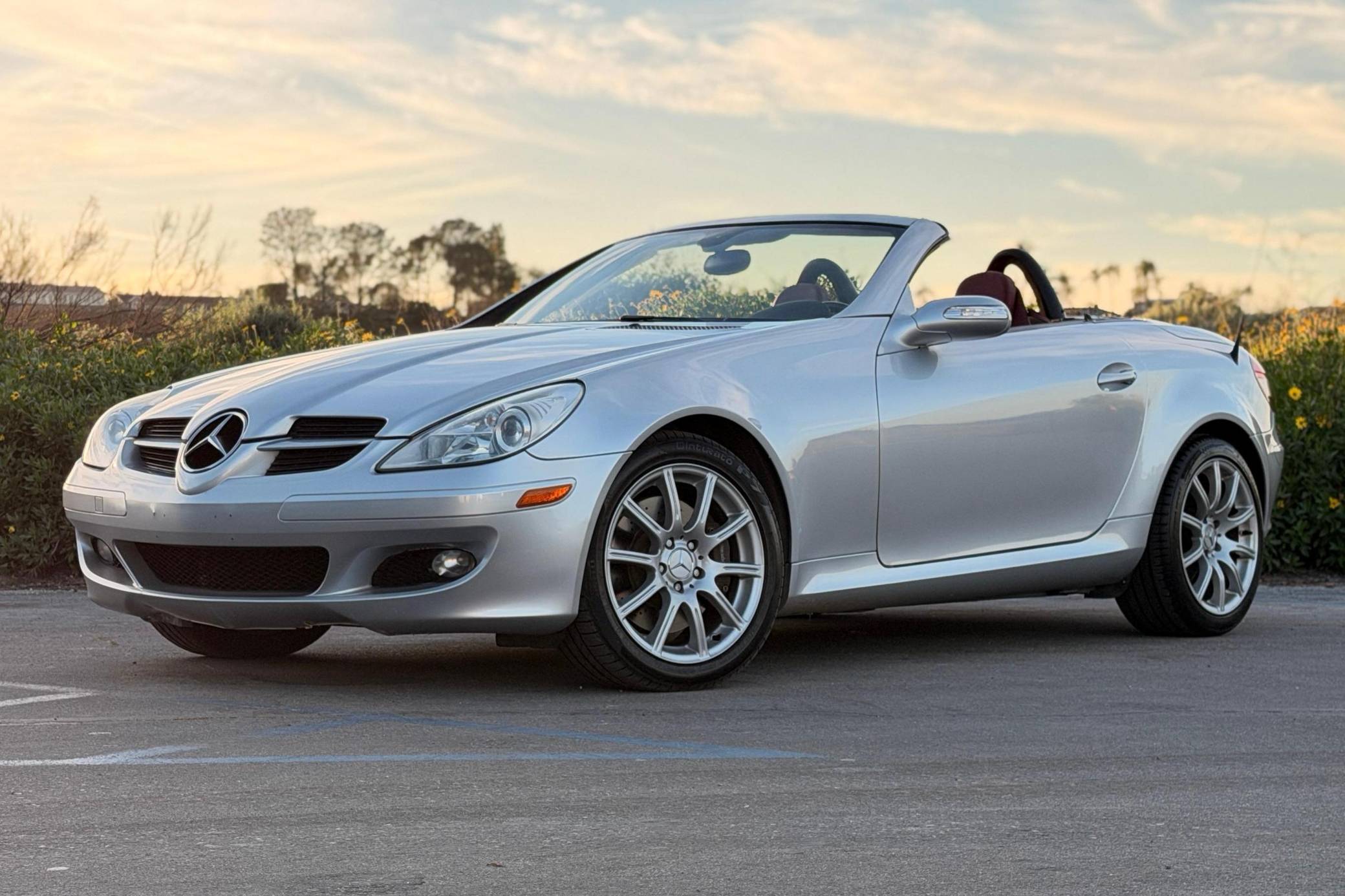 2005 Mercedes-Benz SLK350 VIN: WDBWK56FX5F020448 for Sale - Cars & Bids