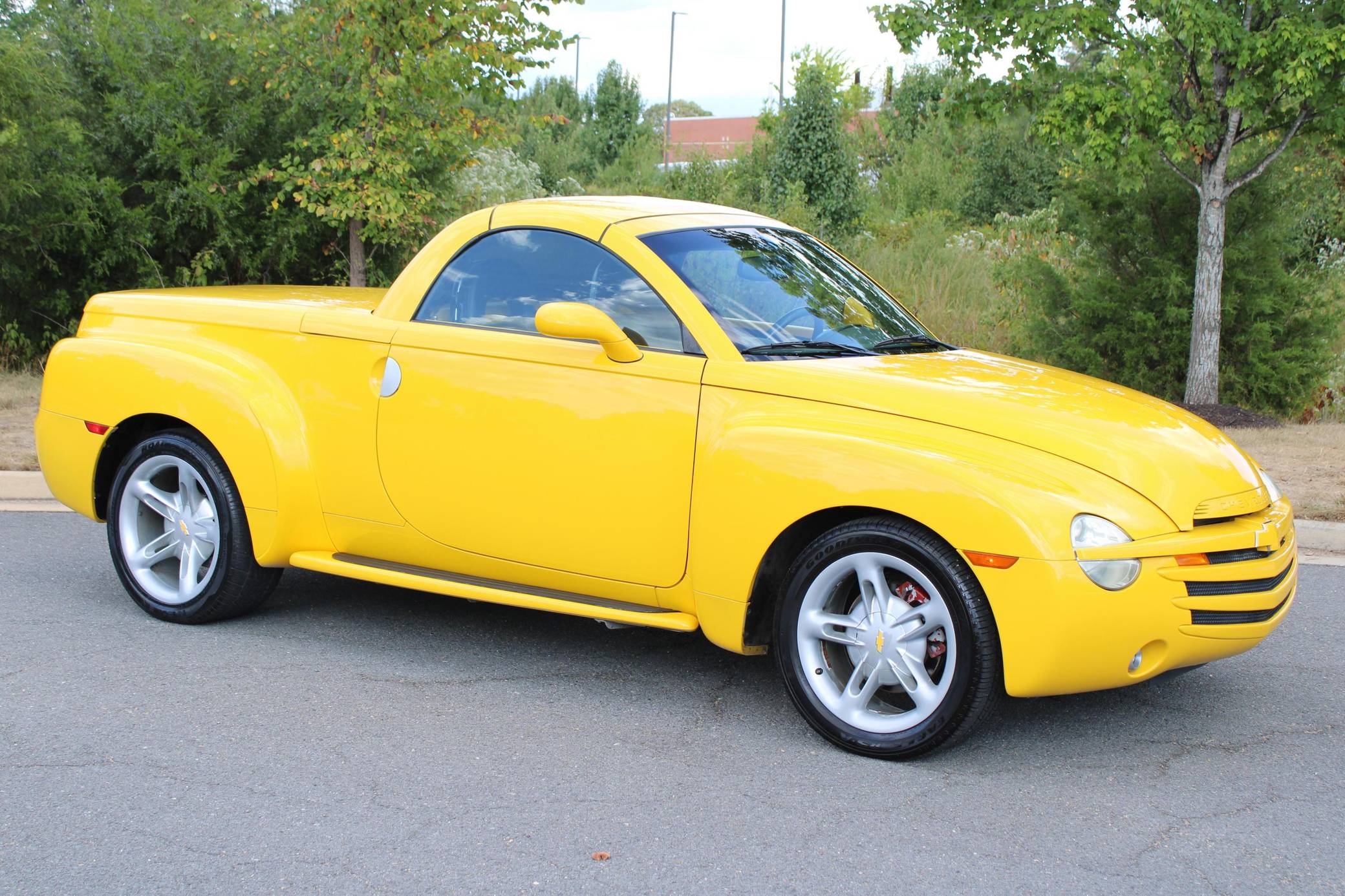2004 Chevrolet SSR VIN: 1GCES14P74B106789 for Sale - Cars & Bids