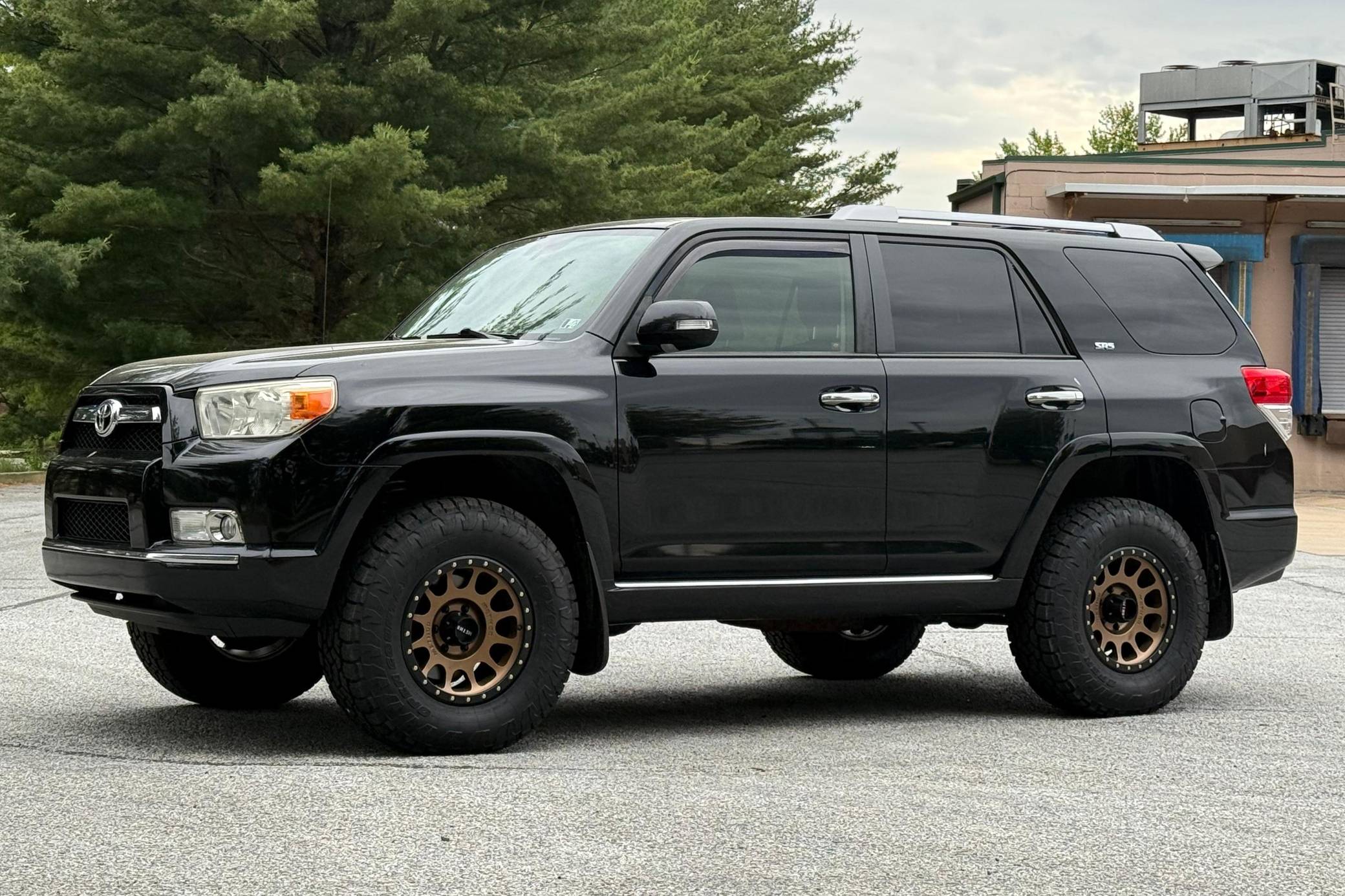 2013 Toyota 4Runner SR5 4x4 VIN: JTEBU5JR2D5142121 for Sale - Cars & Bids