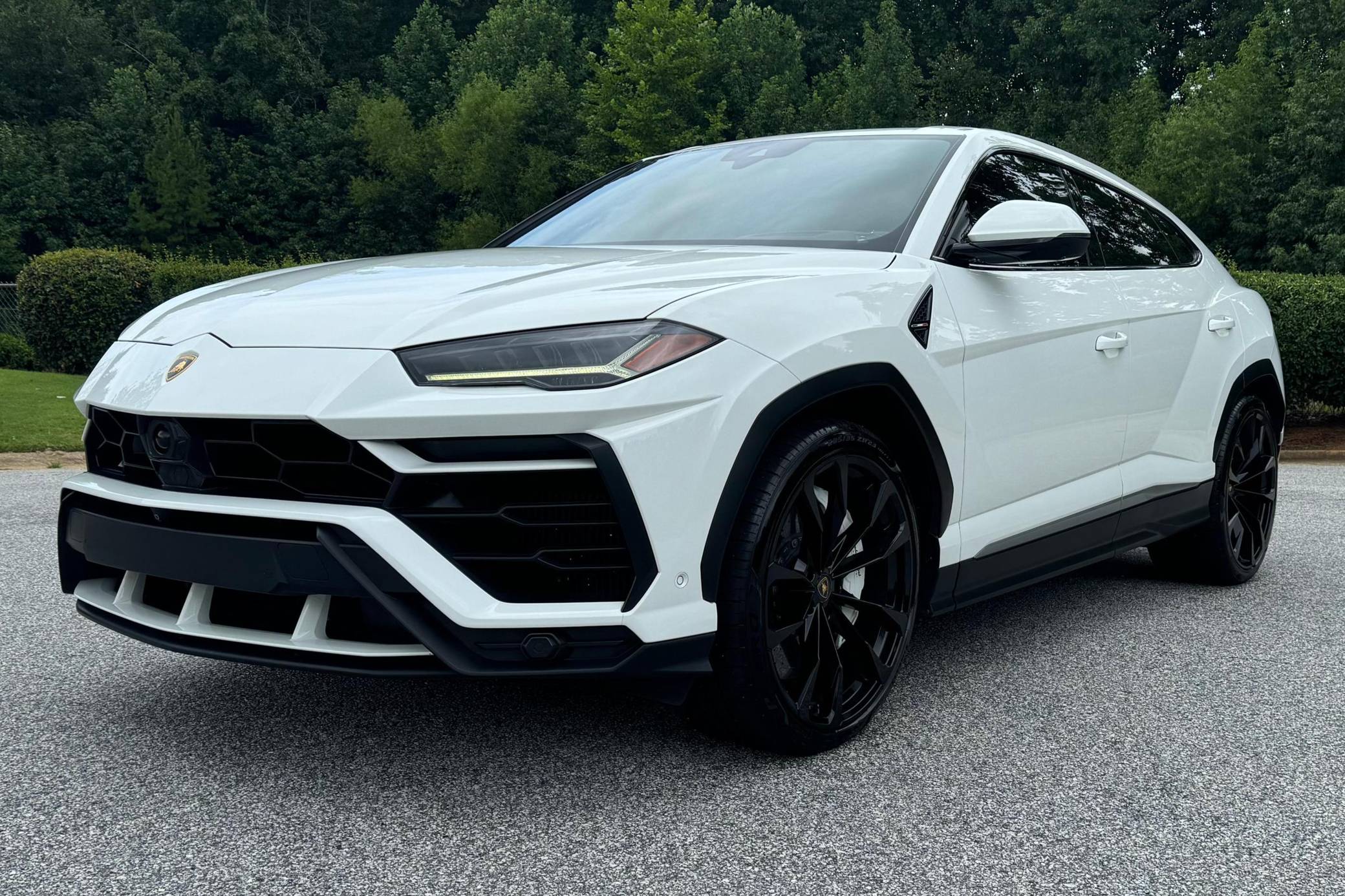 2019 Lamborghini Urus VIN: ZPBUA1ZL6KLA02069 for Sale - Cars & Bids