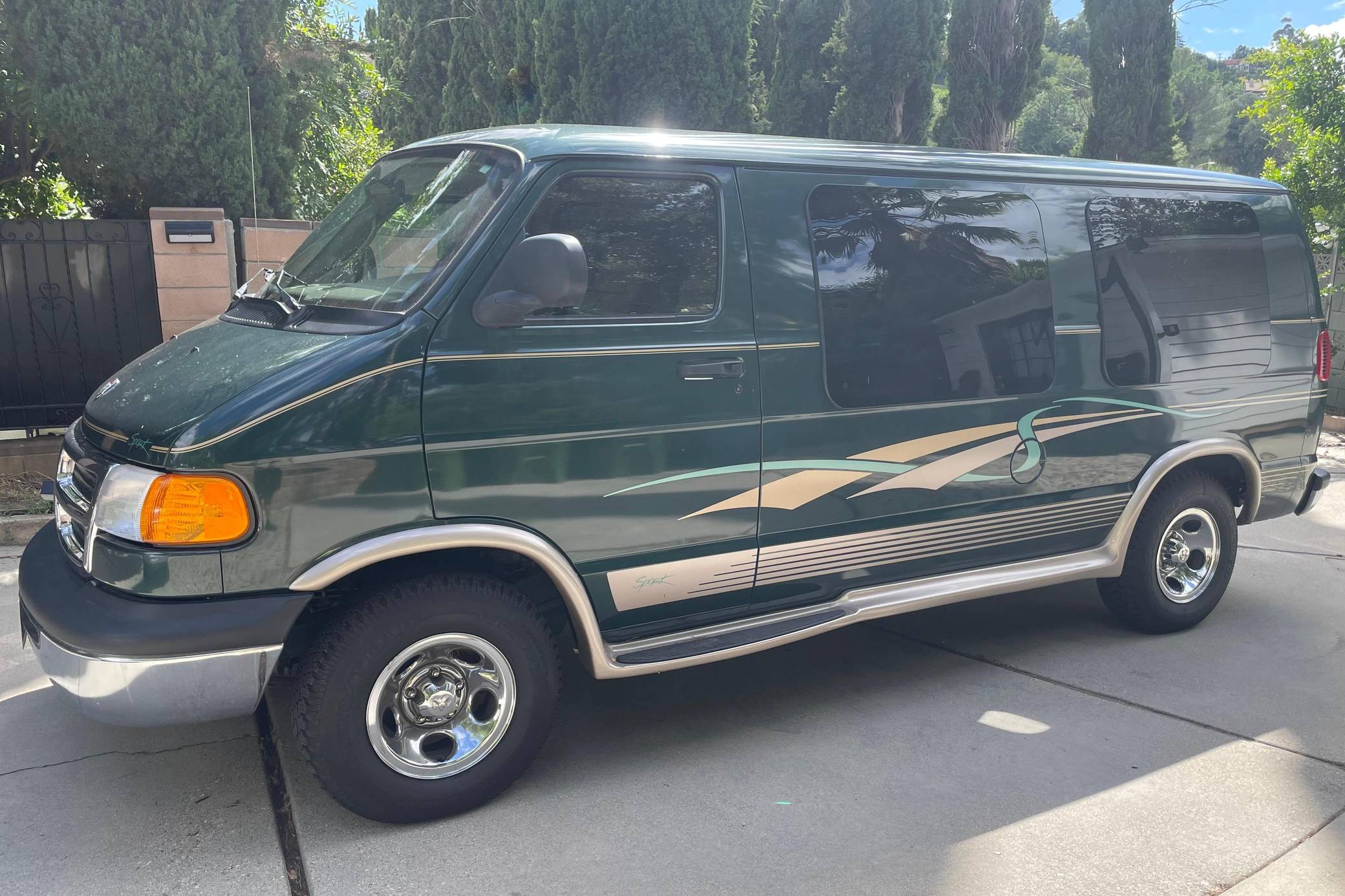 Dodge Ram Van Discussion Board - Cars & Bids