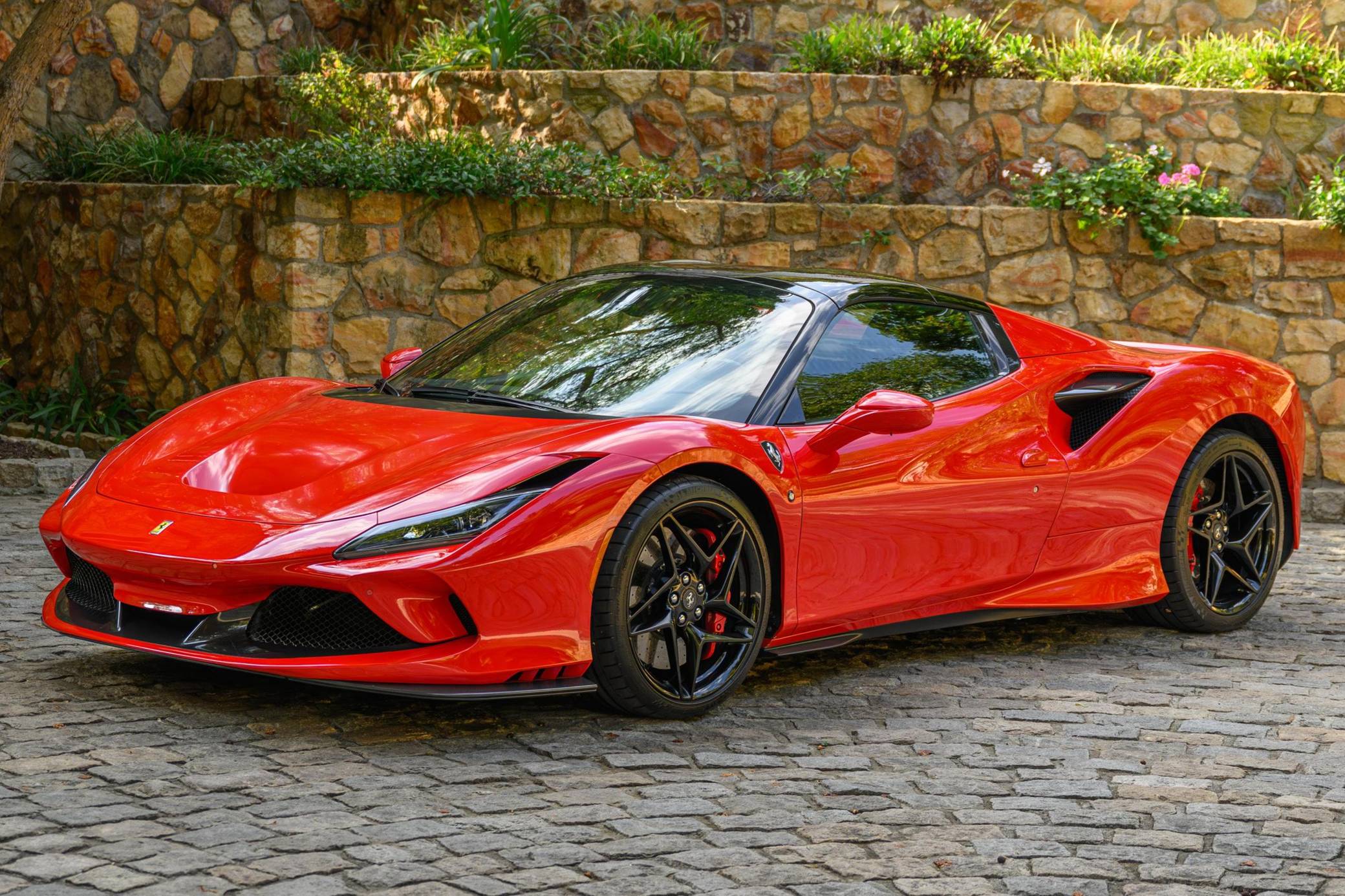Ferrari F8 Discussion Board - Cars & Bids
