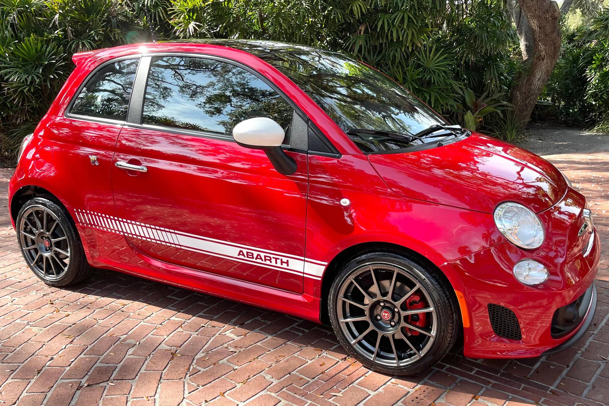 Fiat 500 Abarth Discussion Board - Cars & Bids