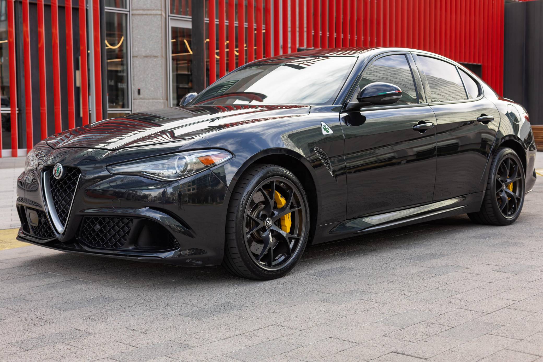 2018 Alfa Romeo Giulia Quadrifoglio VIN: ZARFAEAVXJ7577244 for Sale - Cars & Bids