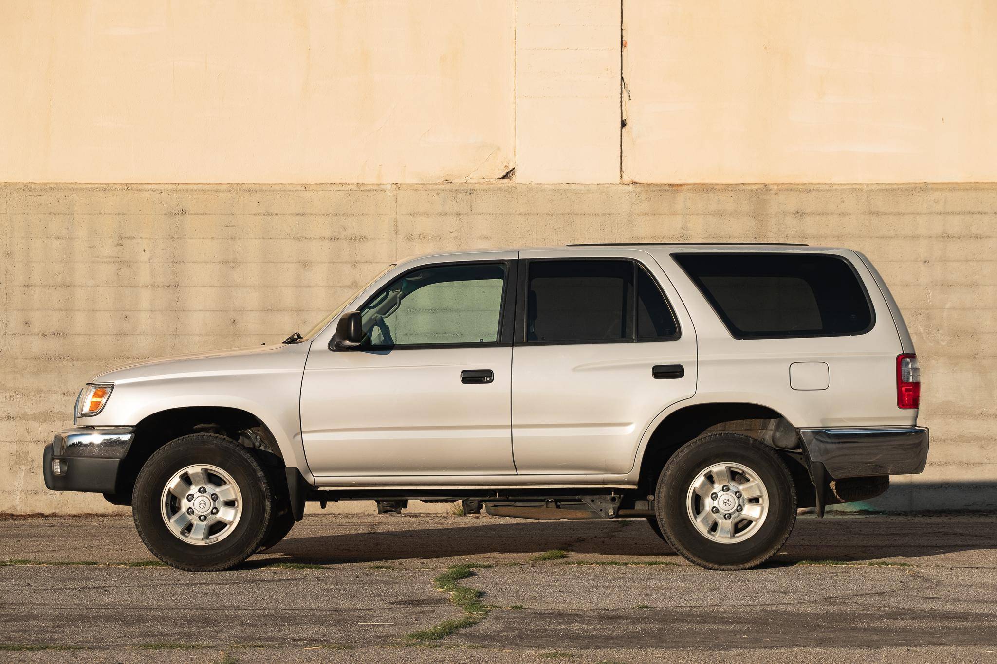 2000 Toyota 4Runner auction - Cars & Bids