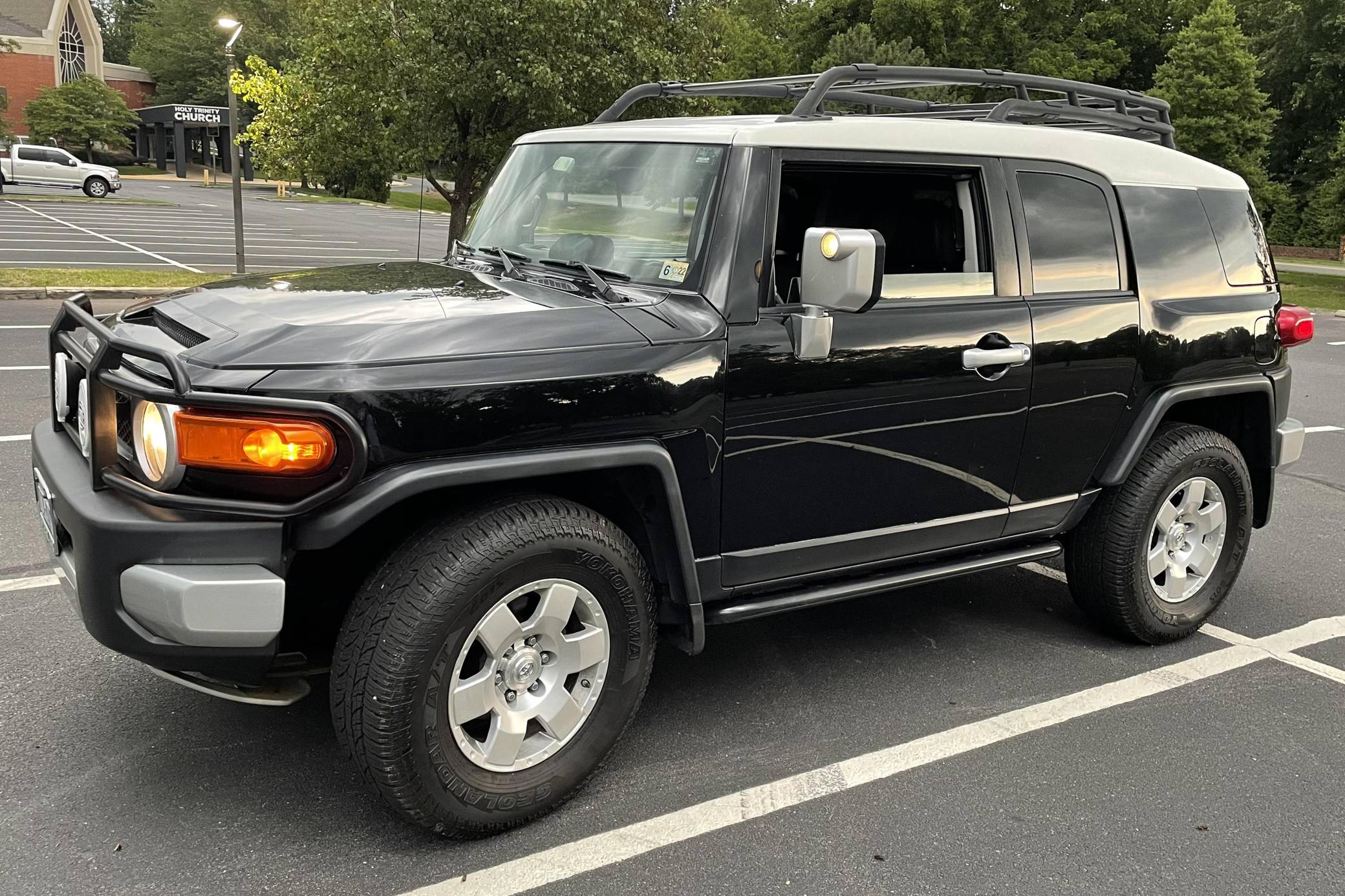 2009 Toyota FJ Cruiser auction - Cars & Bids