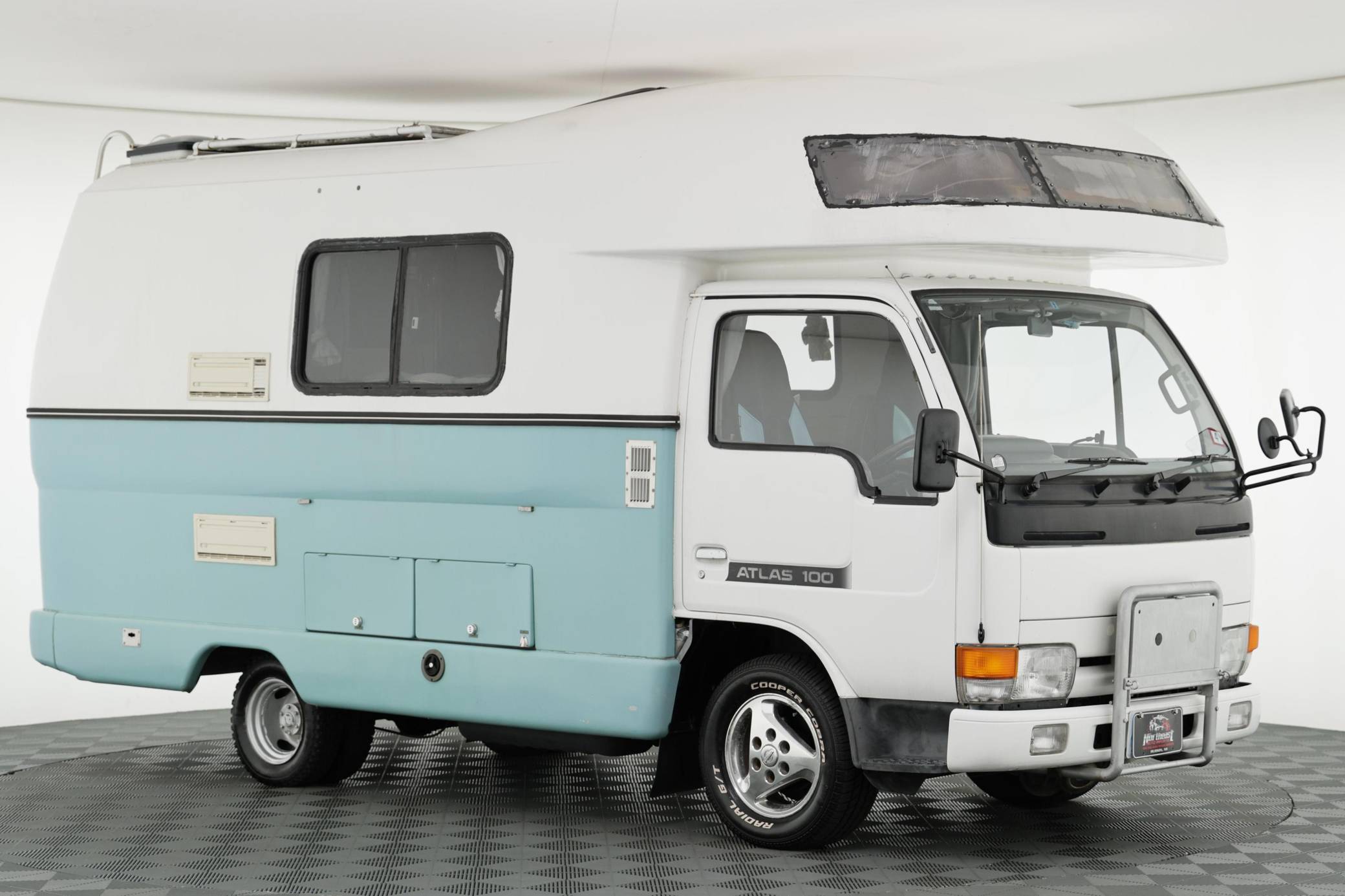 1994 Nissan Atlas 100 Camper VIN: P4F23013334 for Sale - Cars & Bids