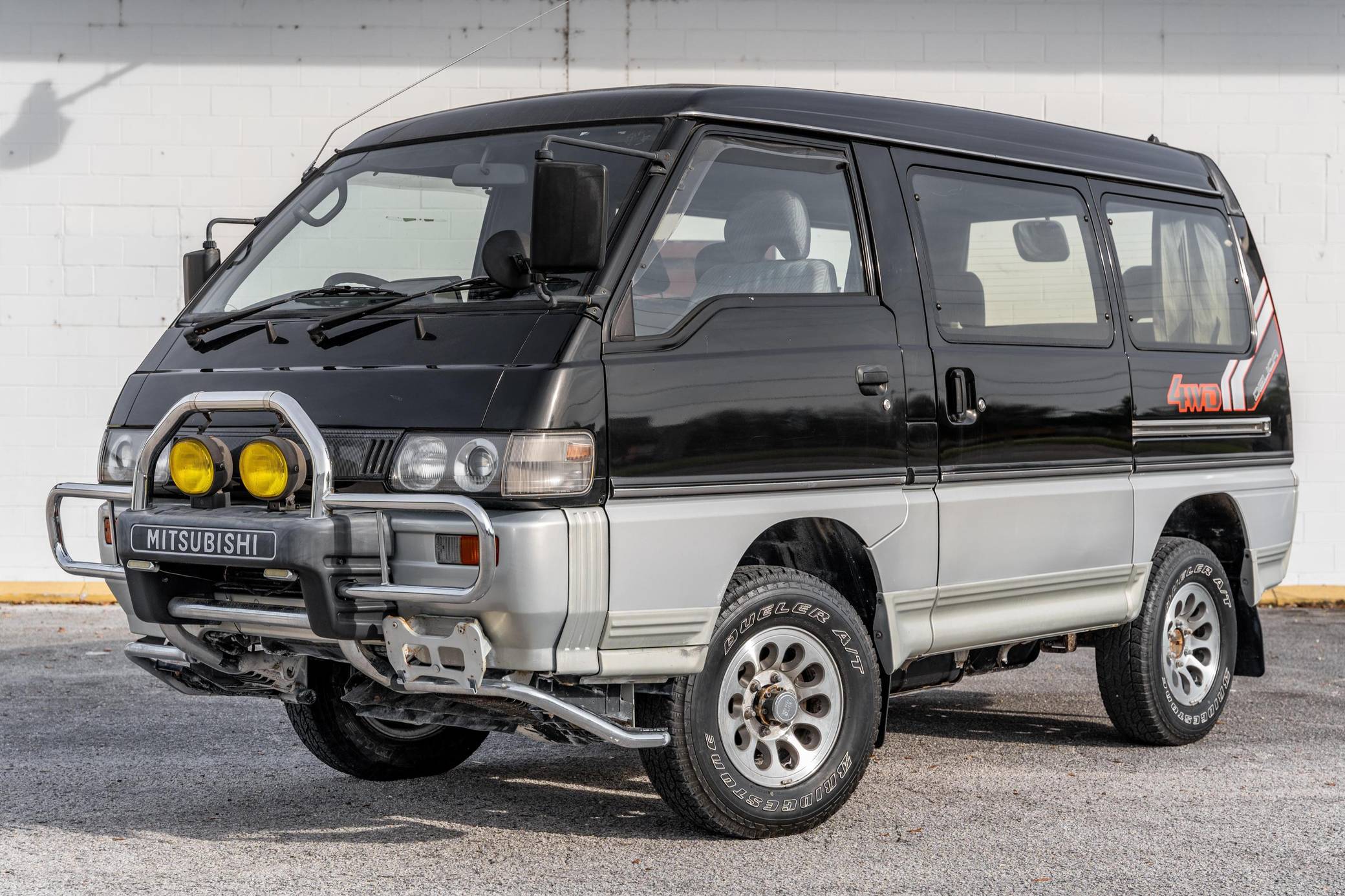 1996 Mitsubishi Delica Star Wagon Limited Edition 4WD for Sale - Cars ...