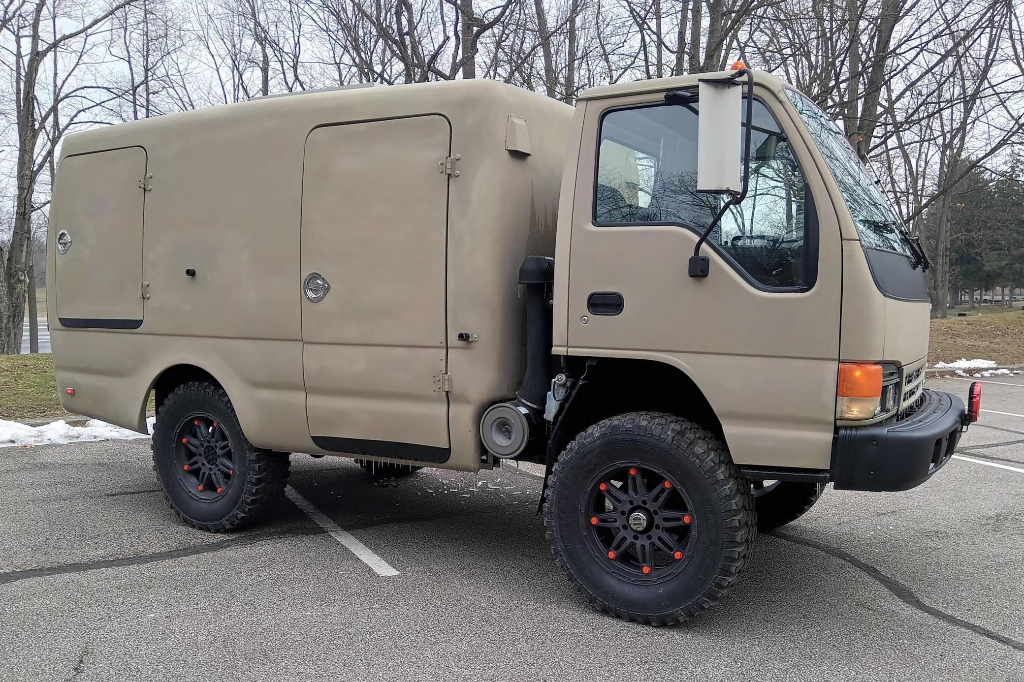 2004 Isuzu NPR 4x4 VIN: JALC4B14647012146 for Sale - Cars & Bids