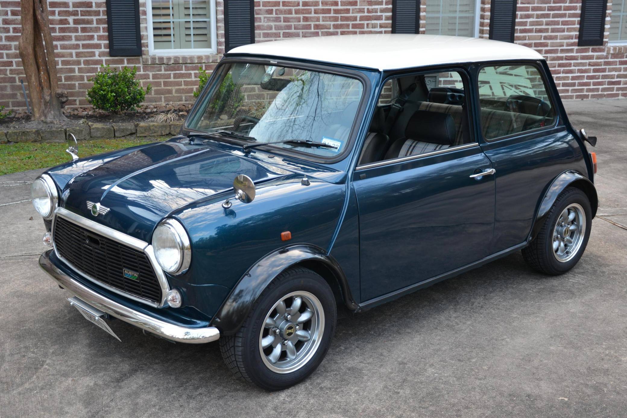 1994 Rover Mini VIN: SAXXNWAXBBD087510 for Sale - Cars & Bids
