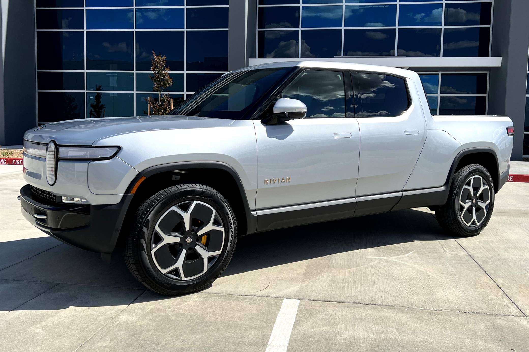 2022 Rivian R1T Adventure for Sale - Cars & Bids