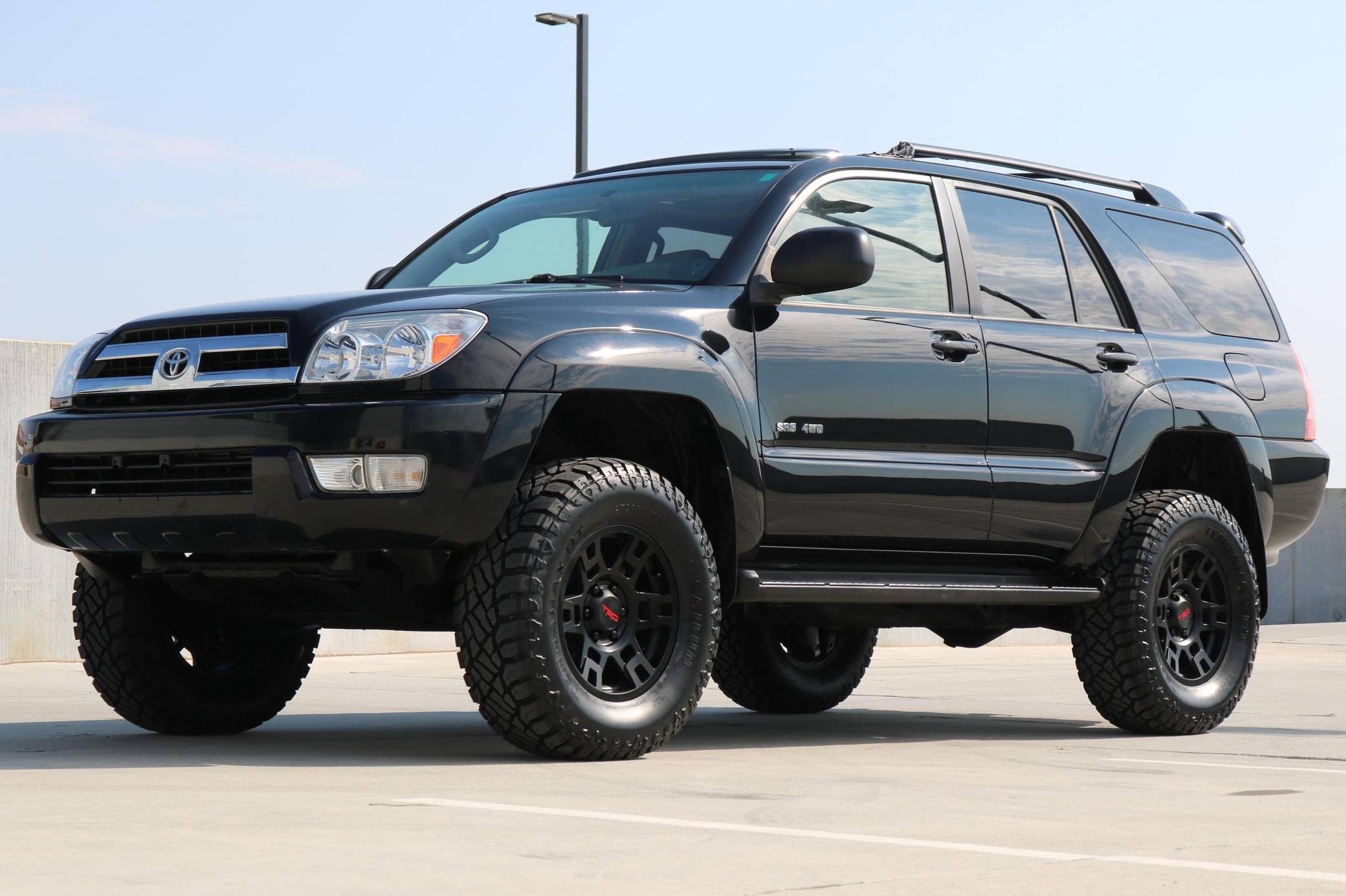 2005 Toyota 4Runner SR5 4x4 VIN: JTEBU14RX58036827 for Sale - Cars & Bids