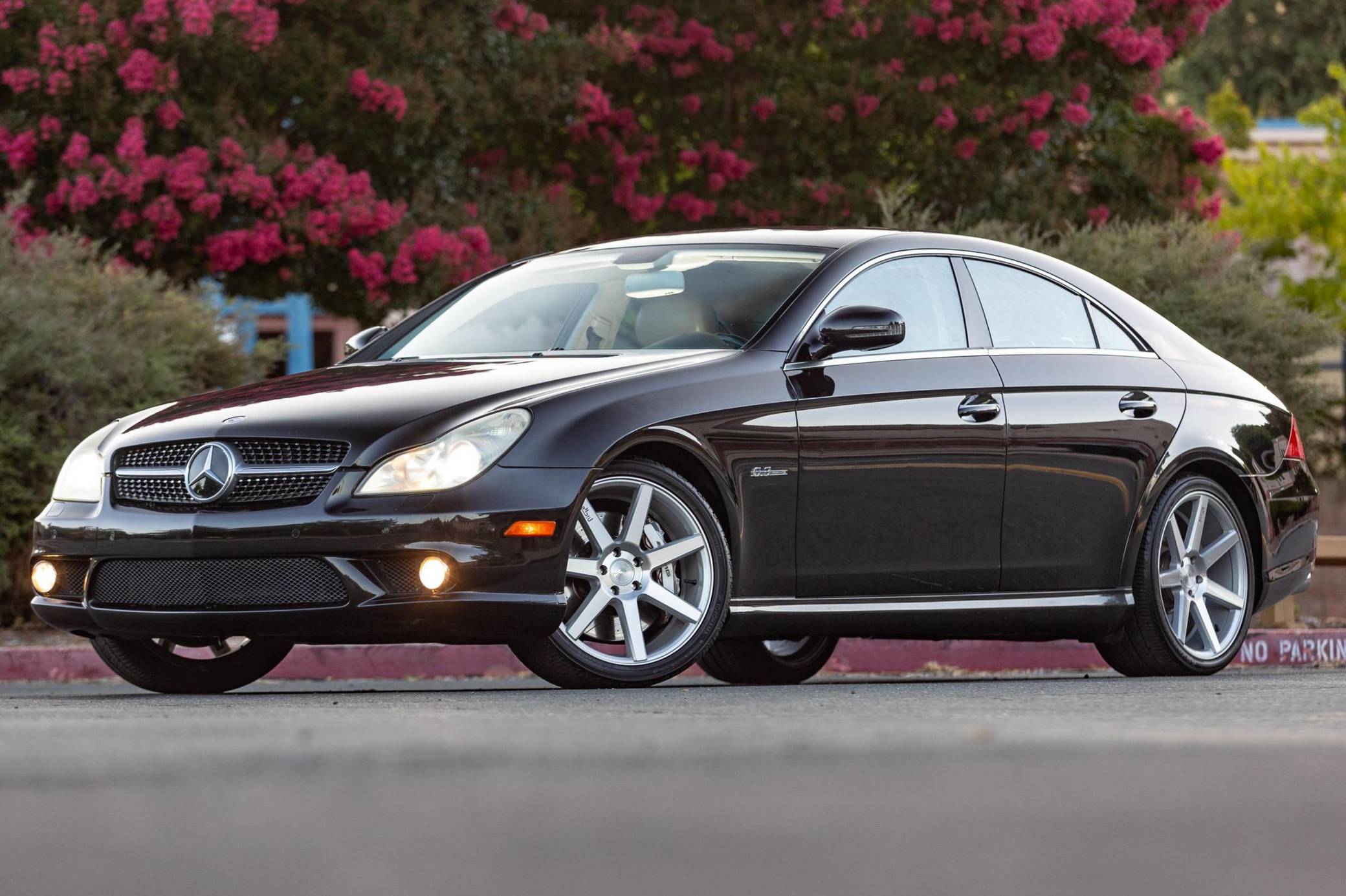 2008 Mercedes-Benz CLS63 AMG VIN: WDDDJ77X28A123658 for Sale - Cars & Bids