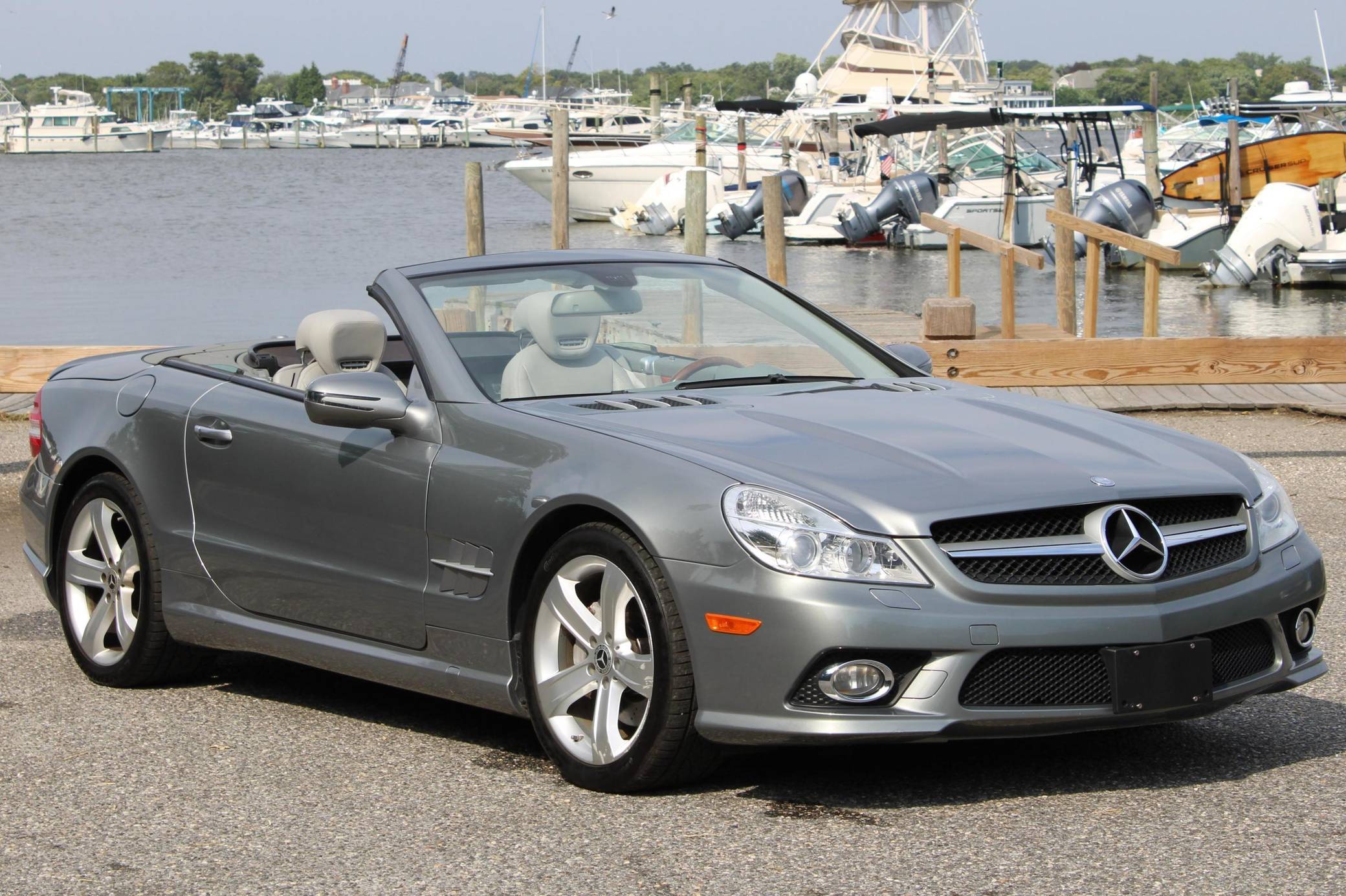 2009 Mercedes-Benz SL550 VIN: WDBSK71F69F149763 for Sale - Cars & Bids