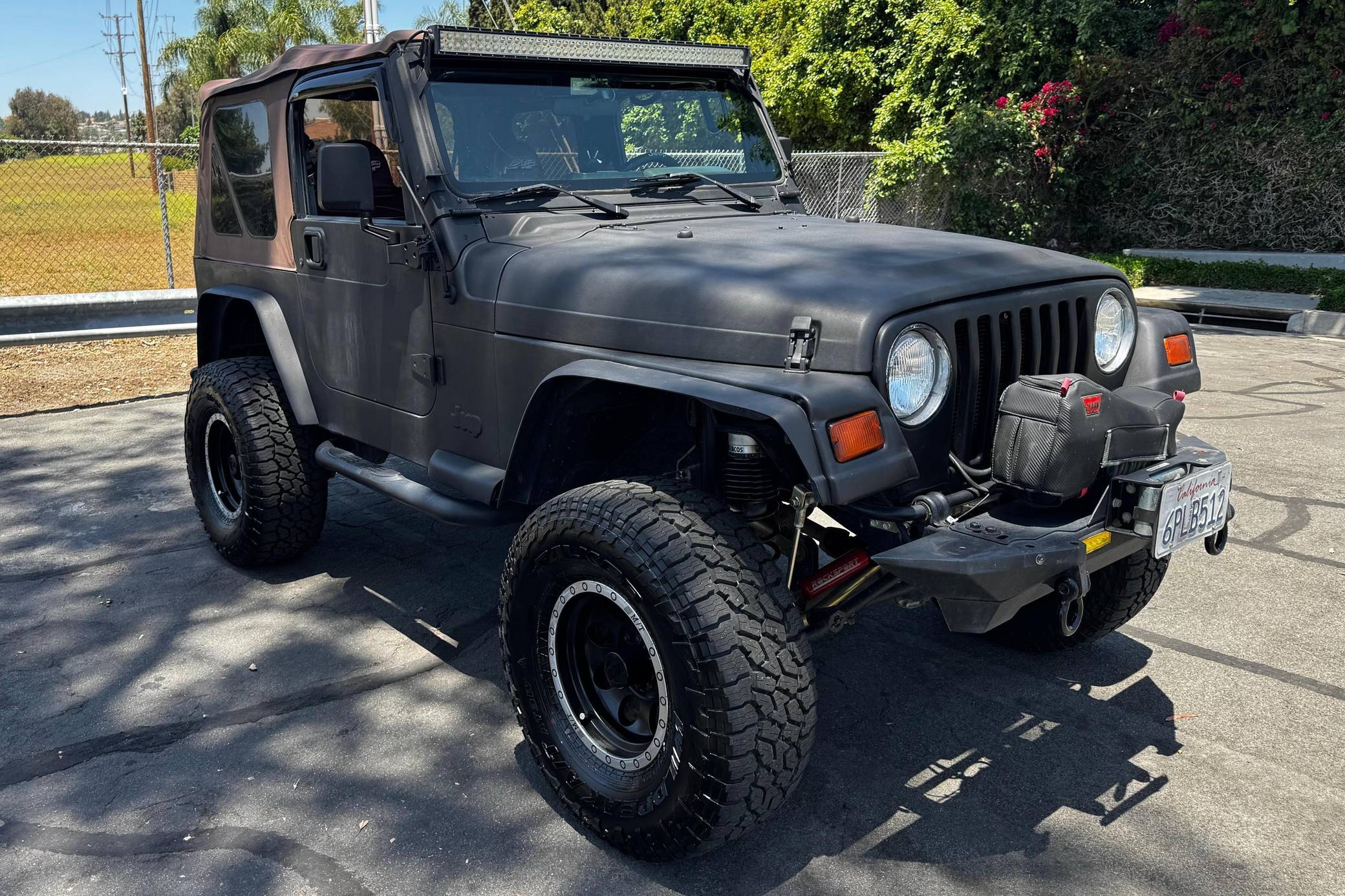 1998 Jeep Wrangler 4x4 VIN: 1J4FY19S8WP703305 for Sale - Cars & Bids