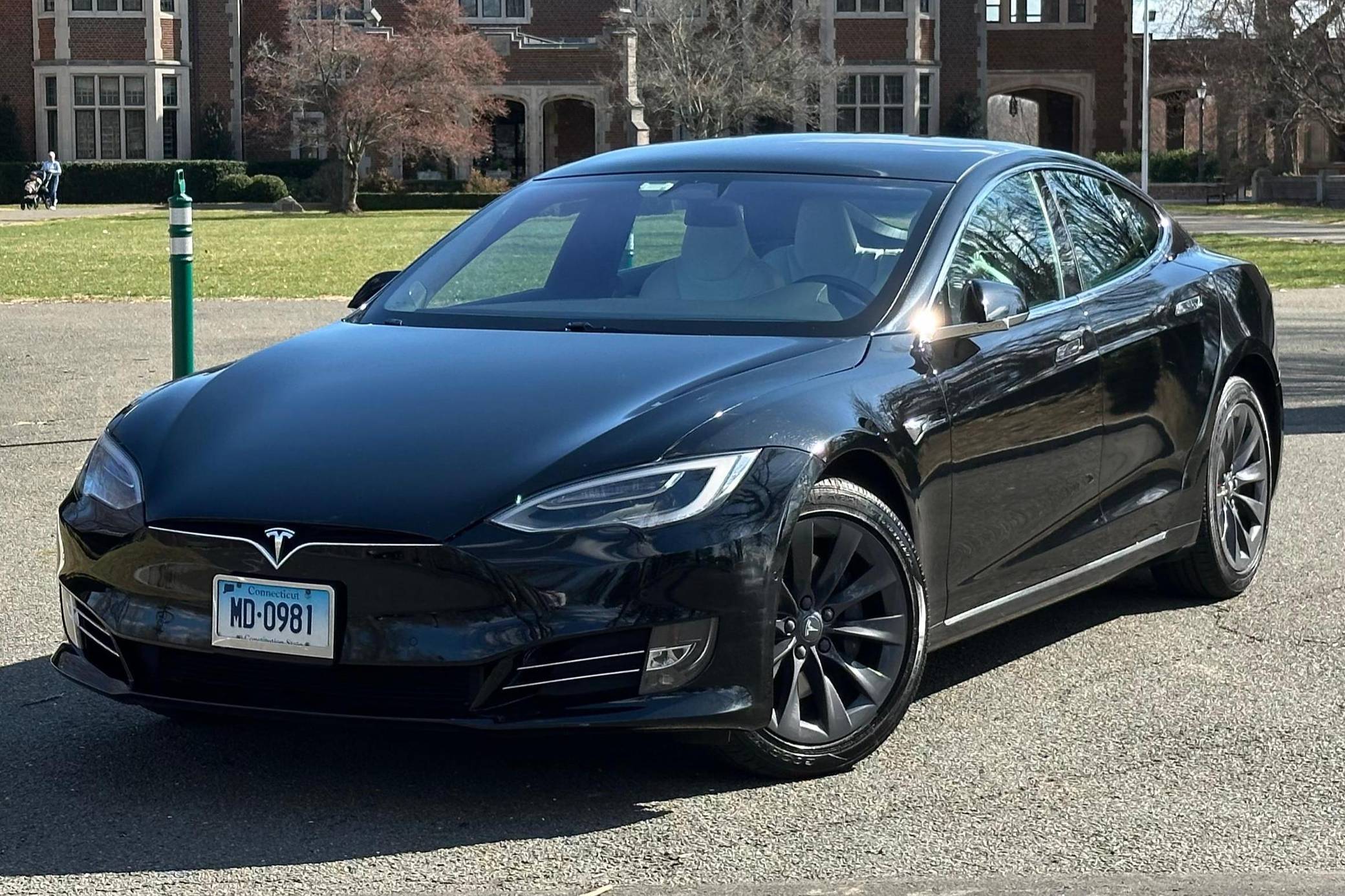 2018 Tesla Model S 75D VIN: 5YJSA1E29JF283488 for Sale - Cars & Bids