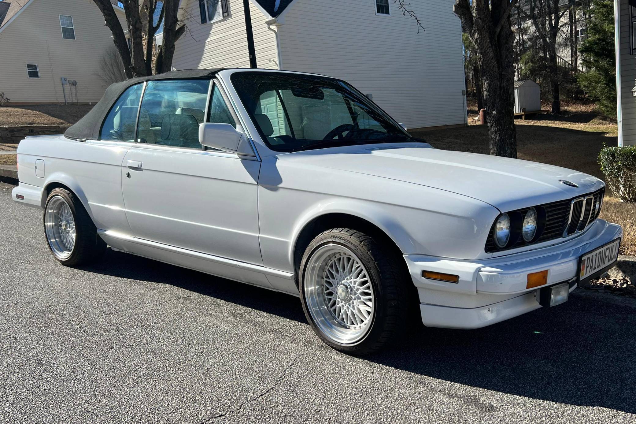 1990 BMW 325i Convertible VIN: WBABB2309LEC19637 for Sale - Cars & Bids