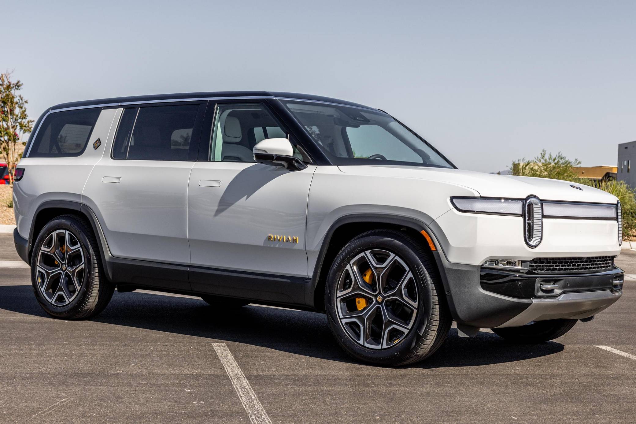 2023 Rivian R1S Launch Edition for Sale - Cars & Bids