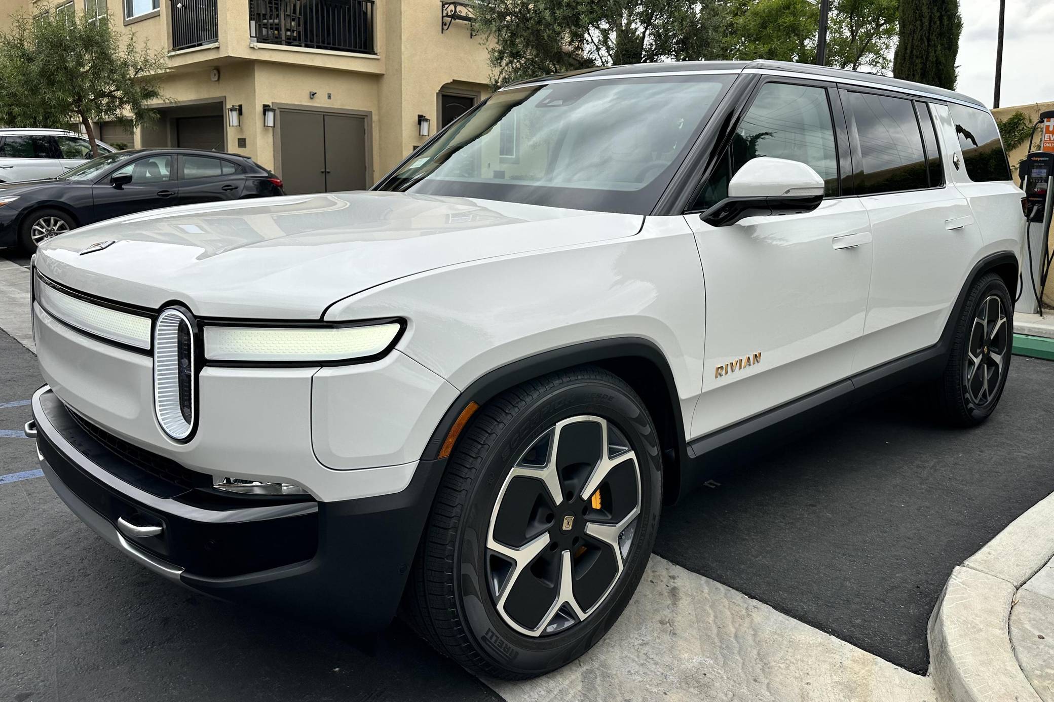 2023 Rivian R1S Adventure Edition for Sale - Cars & Bids