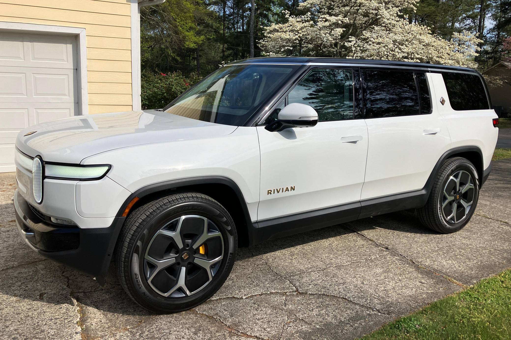 2024 Rivian R1S Adventure Edition for Sale - Cars & Bids