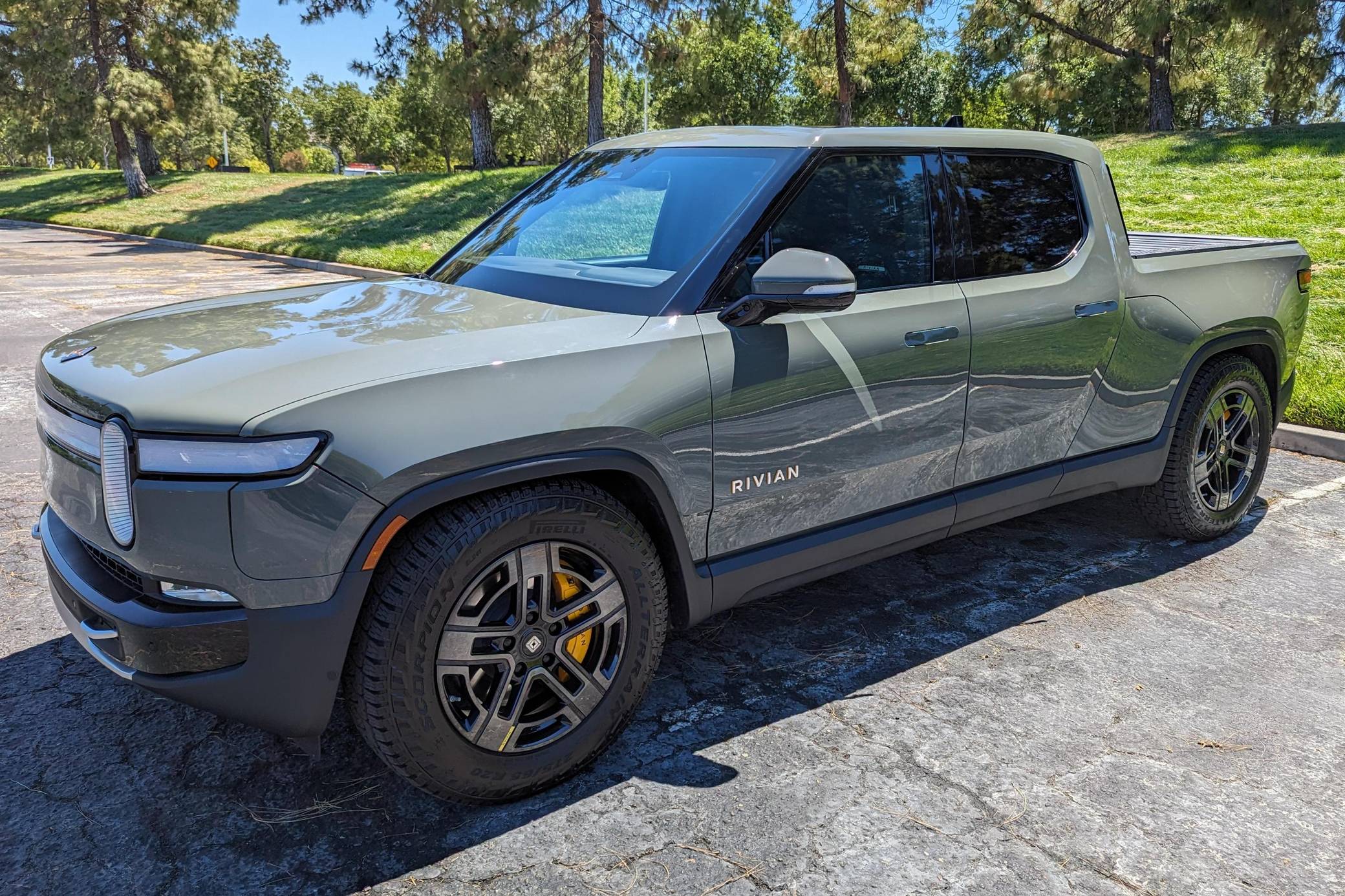 2022 Rivian R1T Launch Edition for Sale - Cars & Bids
