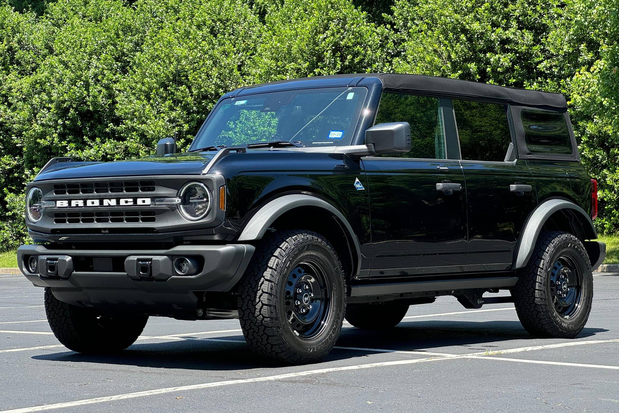 2023 Ford Bronco Black Diamond VIN: 1FMDE5BHXPLB60300 for Sale - Cars ...