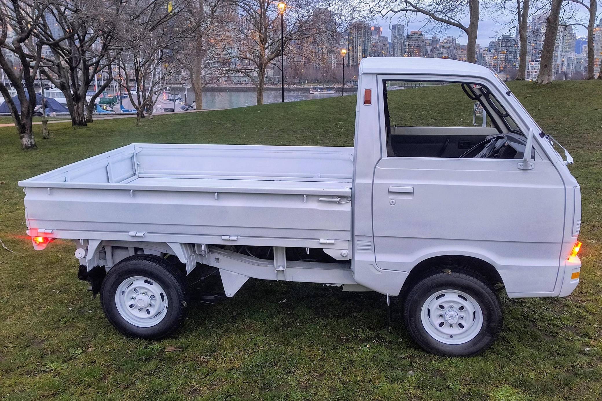 1984 Suzuki Carry Truck 4x4 VIN: ST41166947 for Sale - Cars & Bids