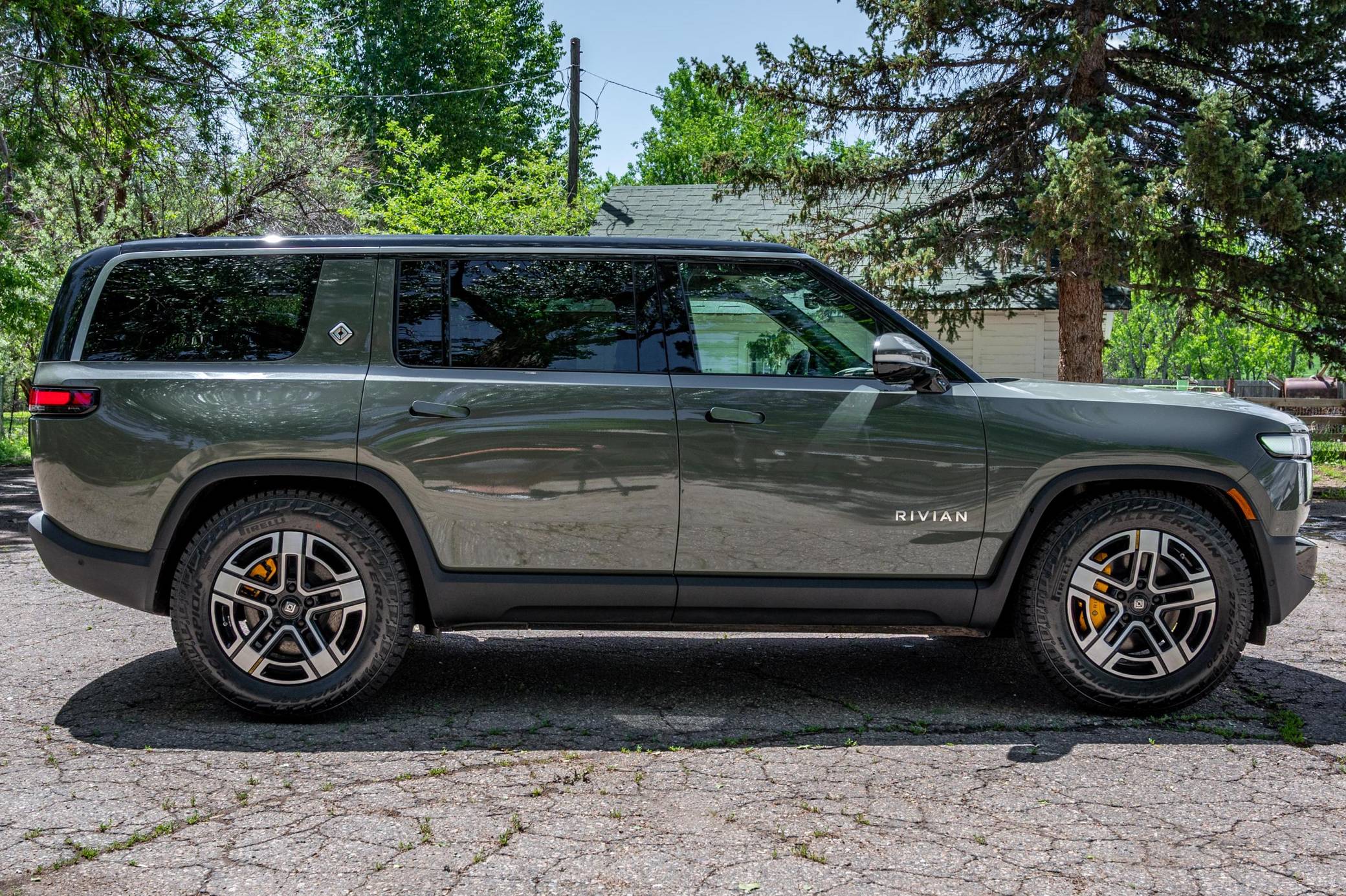 2023 Rivian R1S Launch Edition for Sale - Cars & Bids