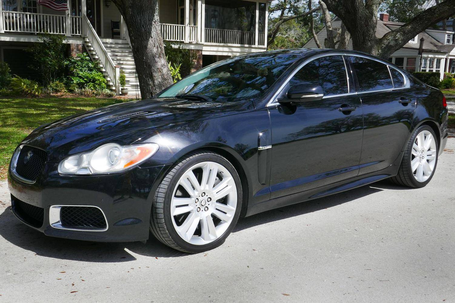 2011 Jaguar XFR auction - Cars & Bids