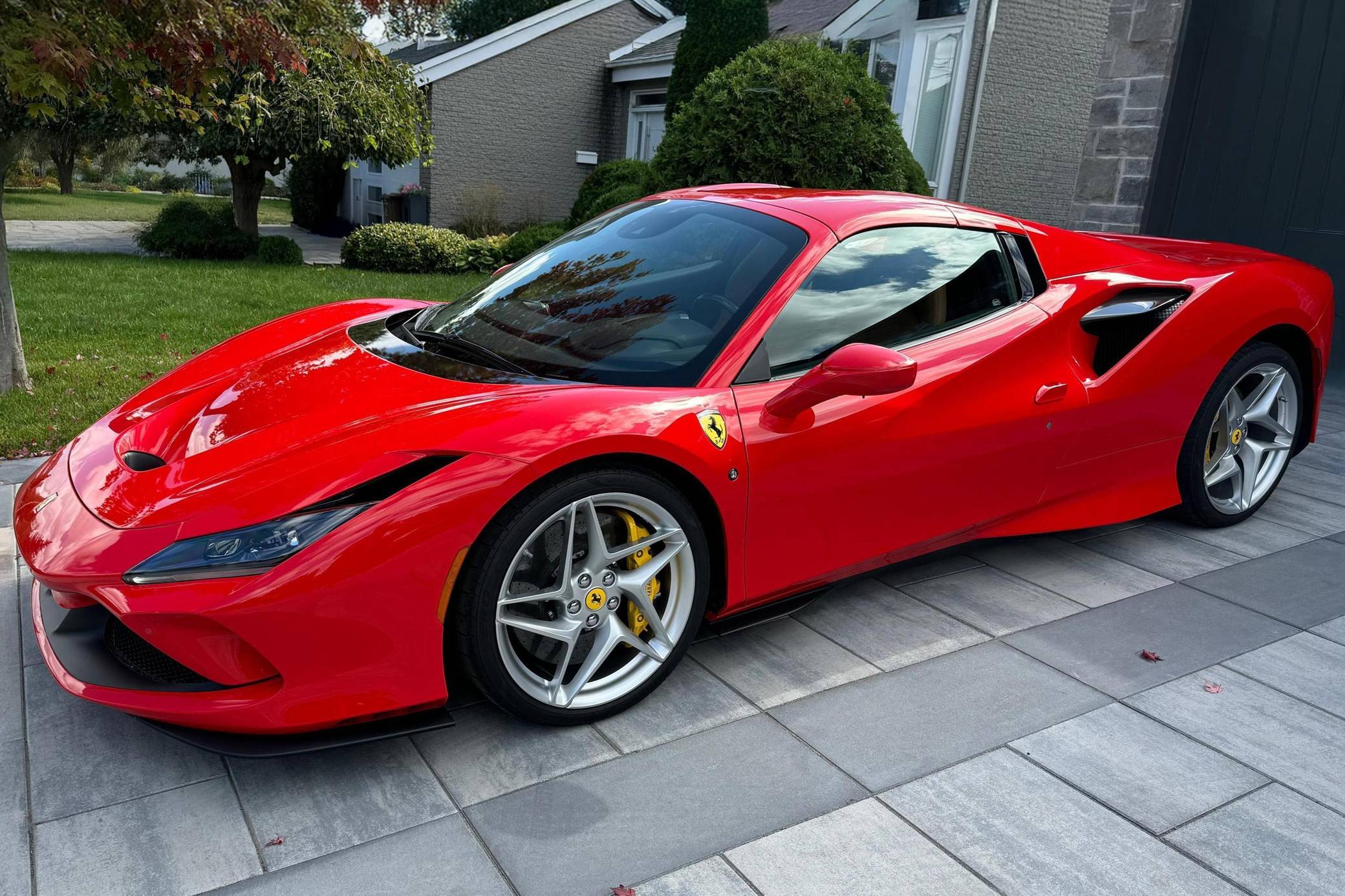 2022 Ferrari F8 Spider VIN: ZFF93LMA6N0281782 for Sale - Cars & Bids