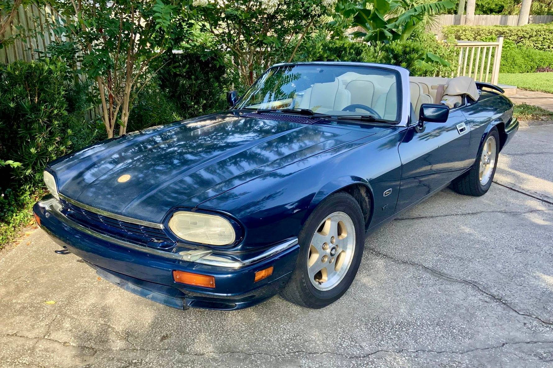 1995 Jaguar XJS V12 Convertible auction - Cars & Bids
