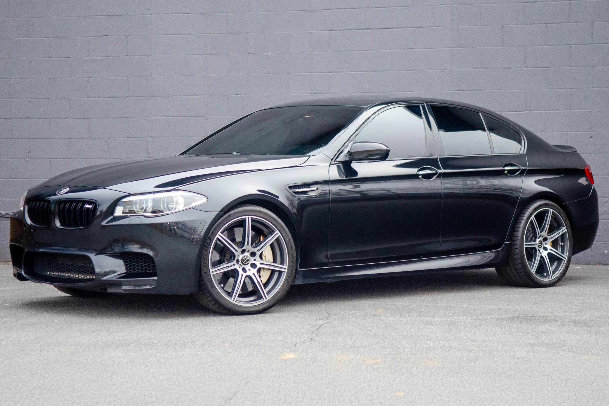 2013 BMW M5 VIN: WBSFV9C50DD096694 for Sale - Cars & Bids