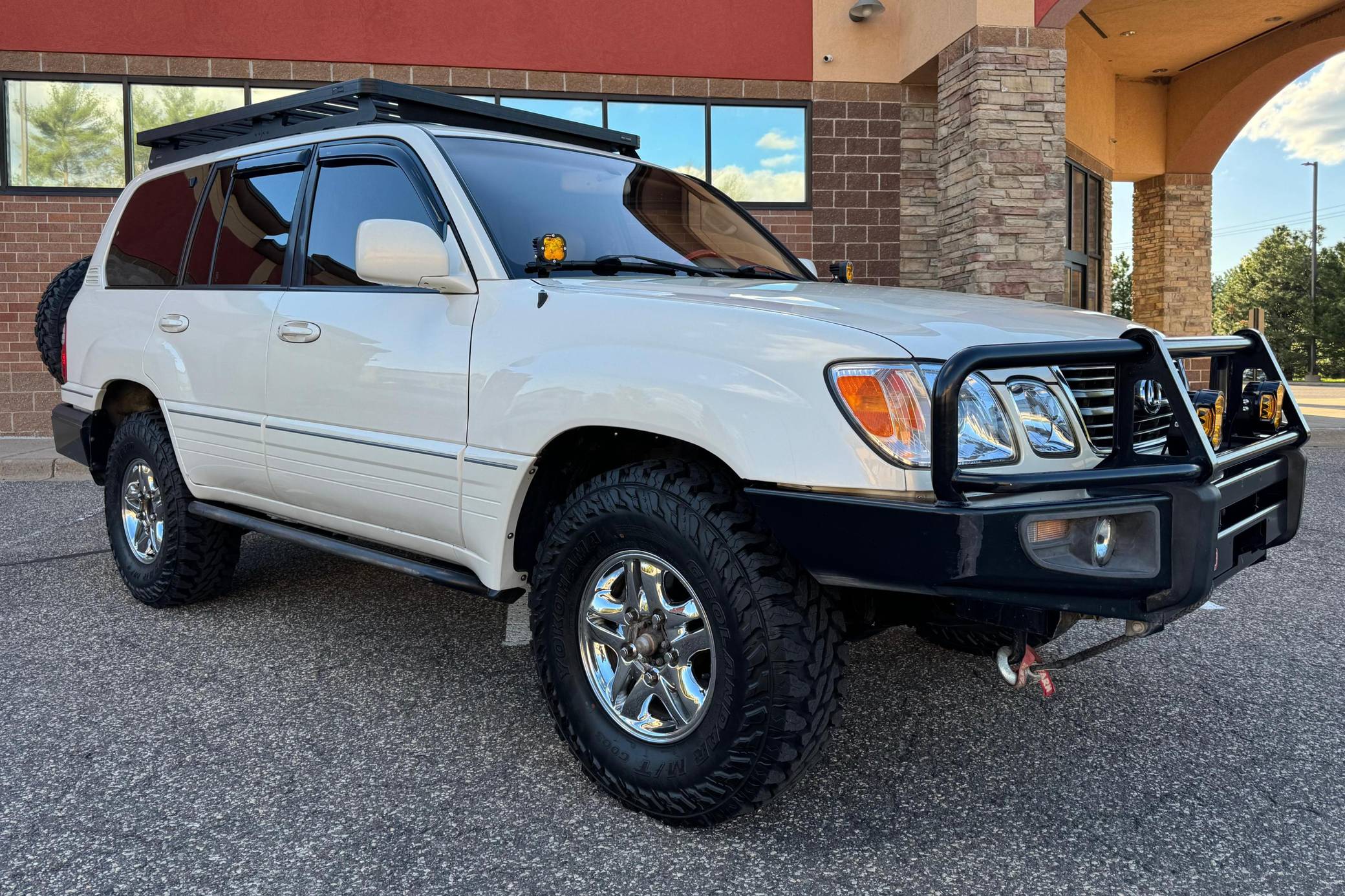 2000 Lexus LX 470 for Sale - Cars & Bids