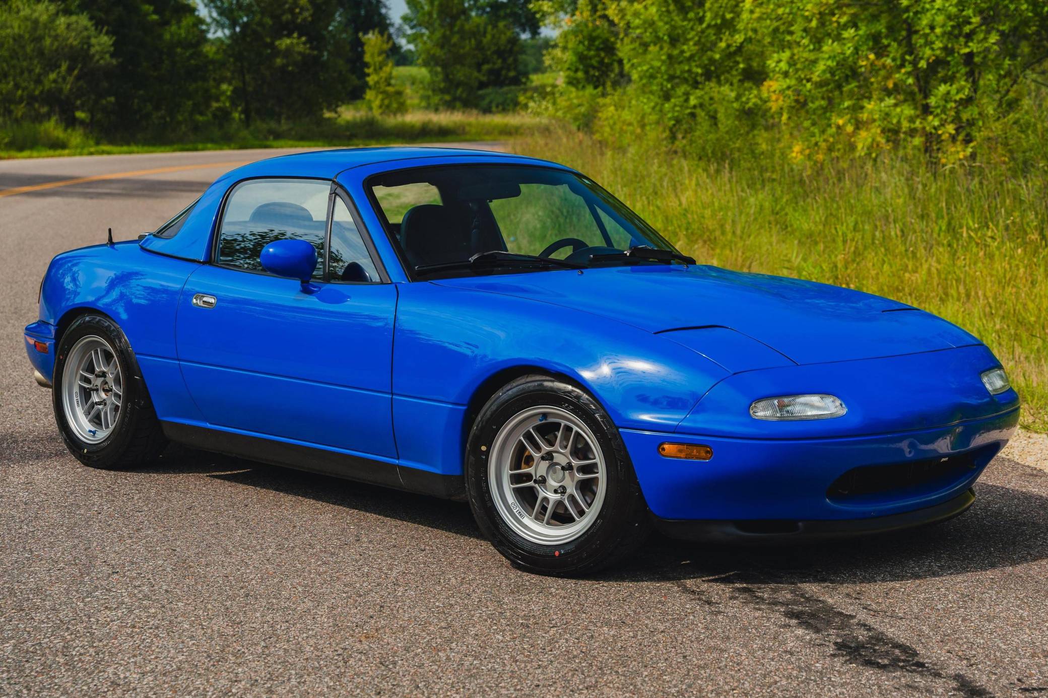 1991 Mazda MX-5 Miata VIN: JM1NA3518M0200166 for Sale - Cars & Bids