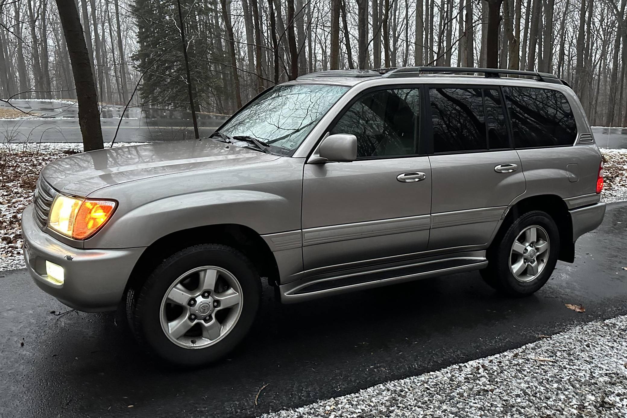 2004 Toyota Land Cruiser for Sale - Cars & Bids