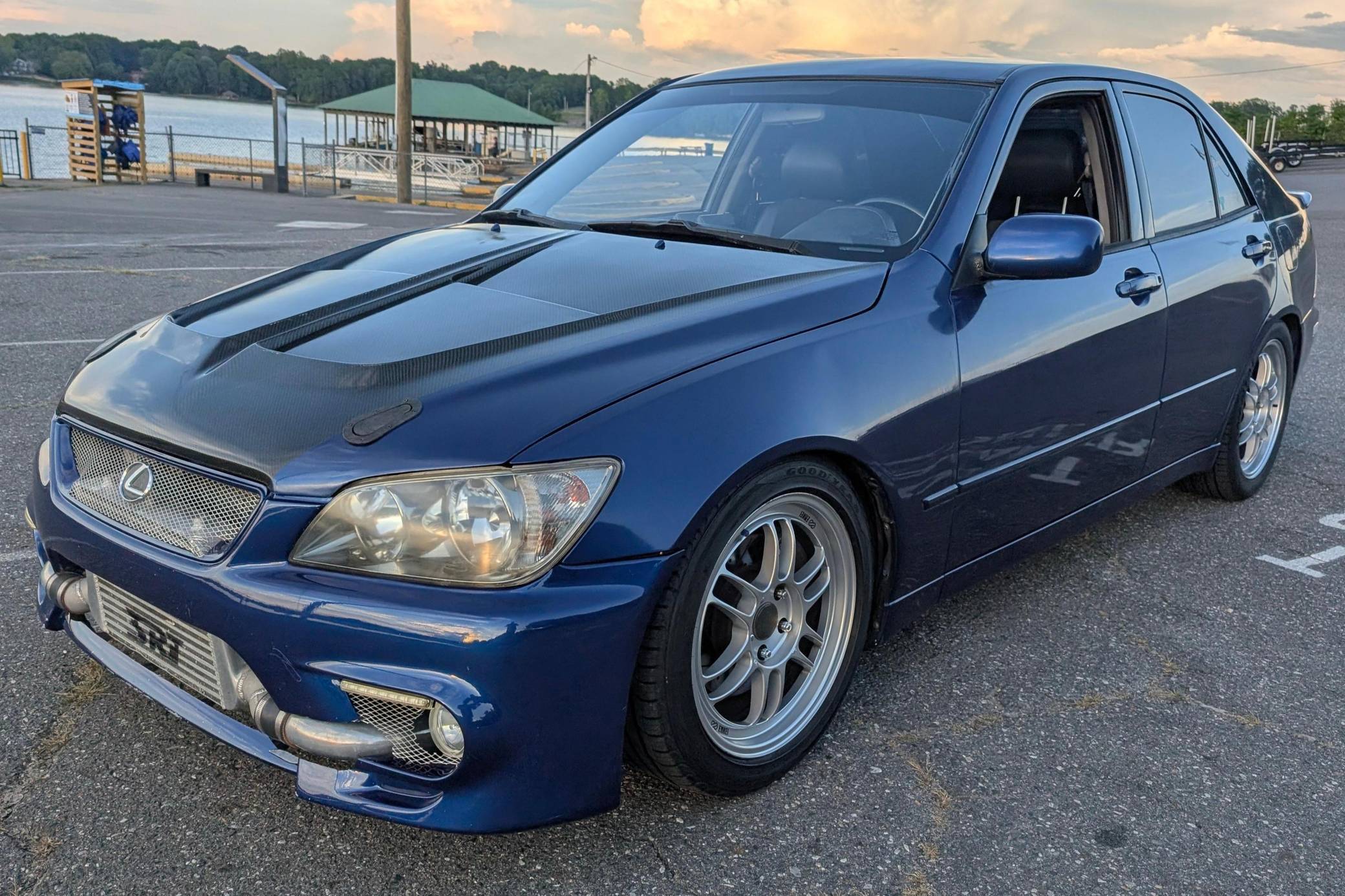 Lexus Is200 Blue